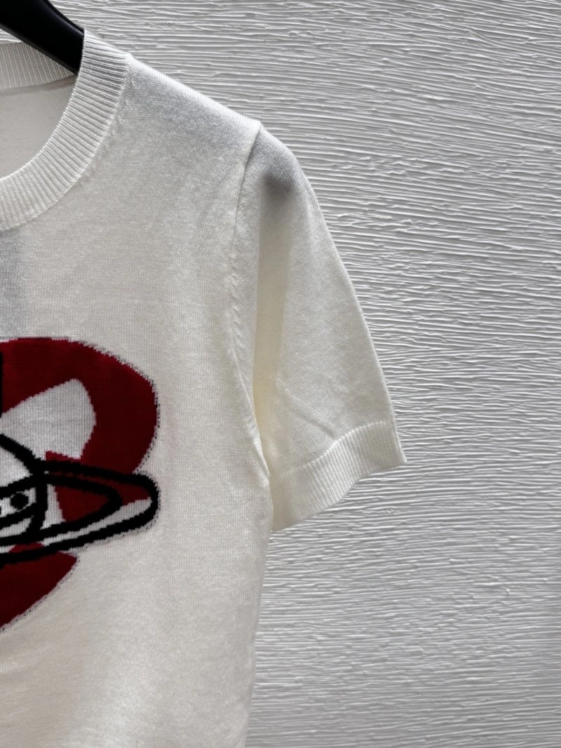 Accurate model Vivienne Westwood T-Shirts