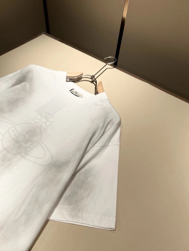 Bargain Vivienne Westwood T-Shirts