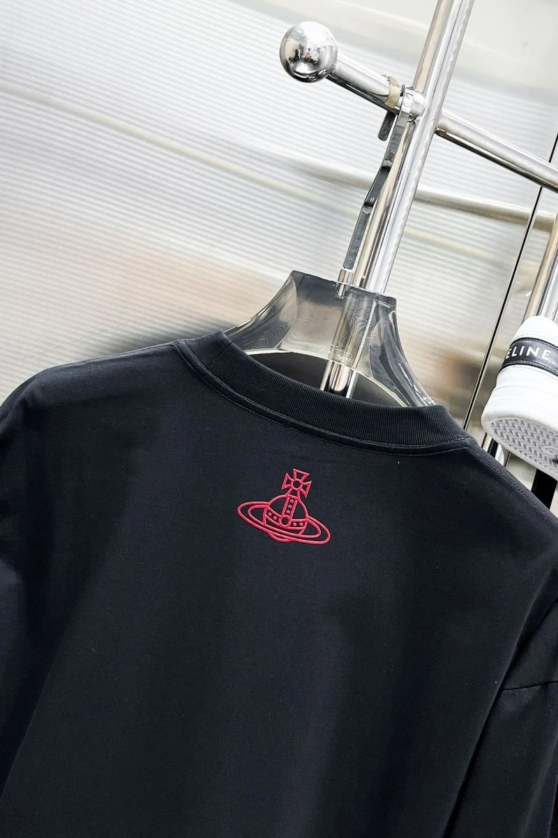 Low-cost Vivienne Westwood T-Shirts