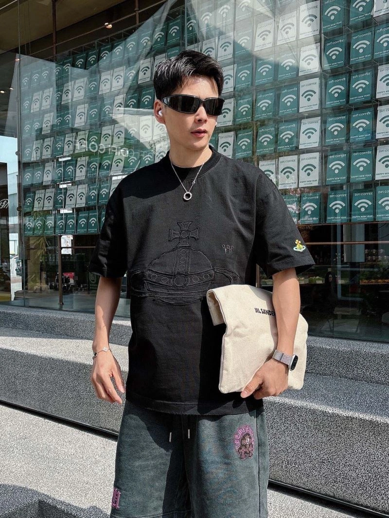 Economical Vivienne Westwood T-Shirts