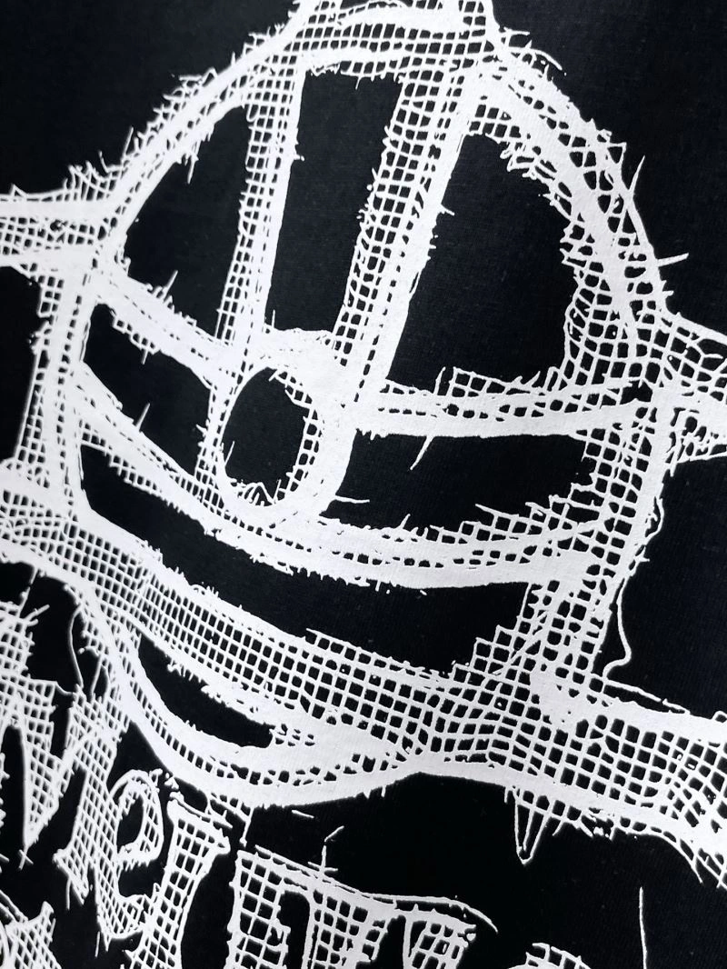 Low-cost Vivienne Westwood T-Shirts