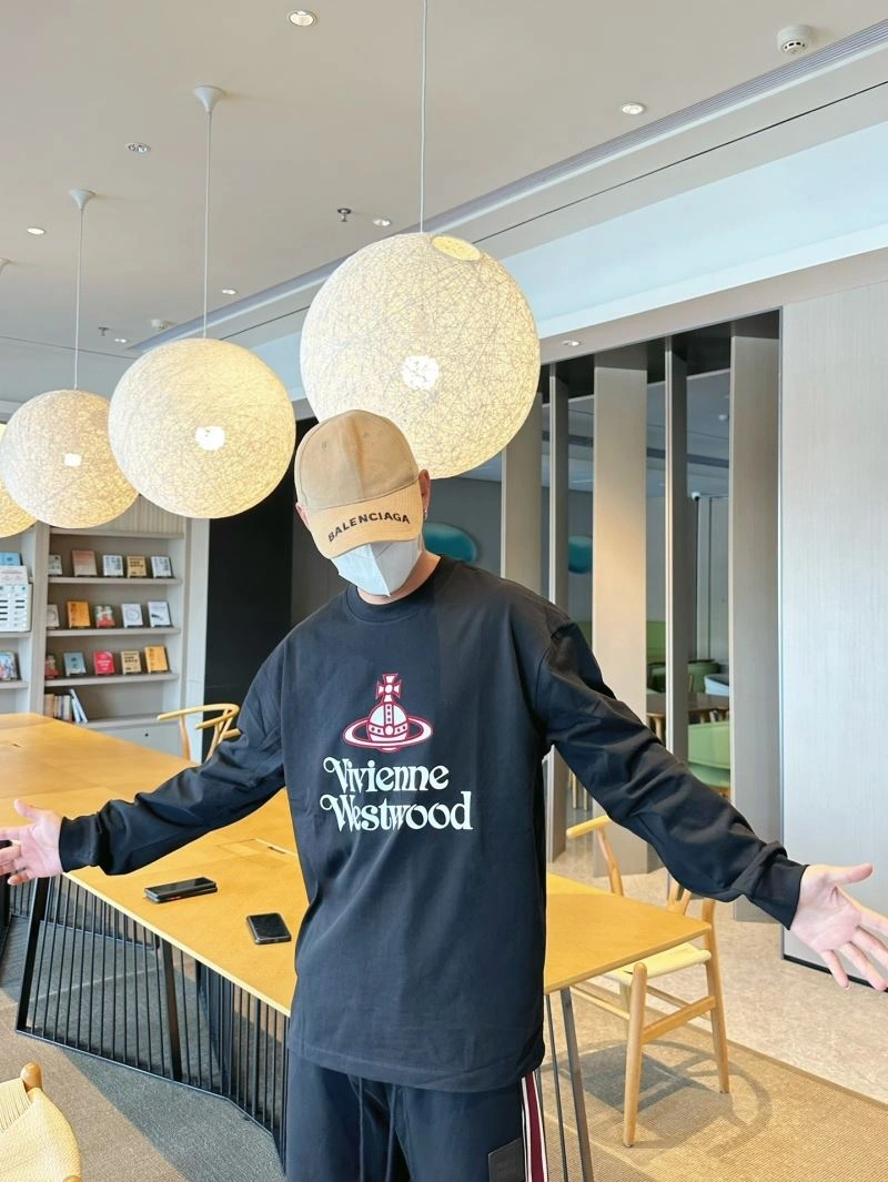High accuracy Vivienne Westwood T-Shirts