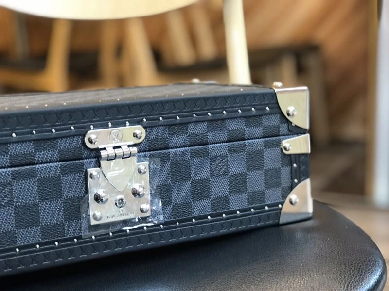 Accurate model Watch Box