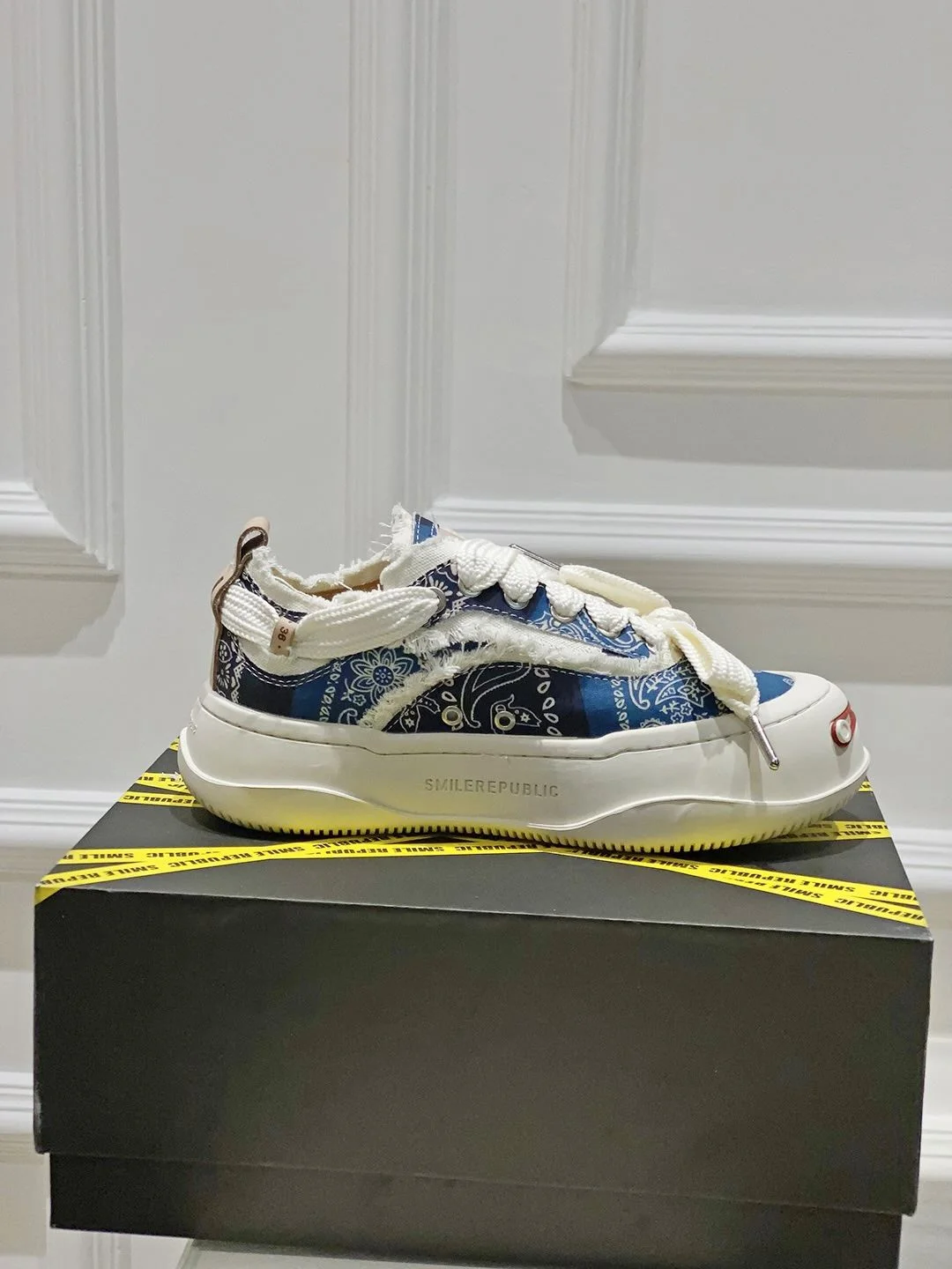 Low-cost Xvessel Shoes
