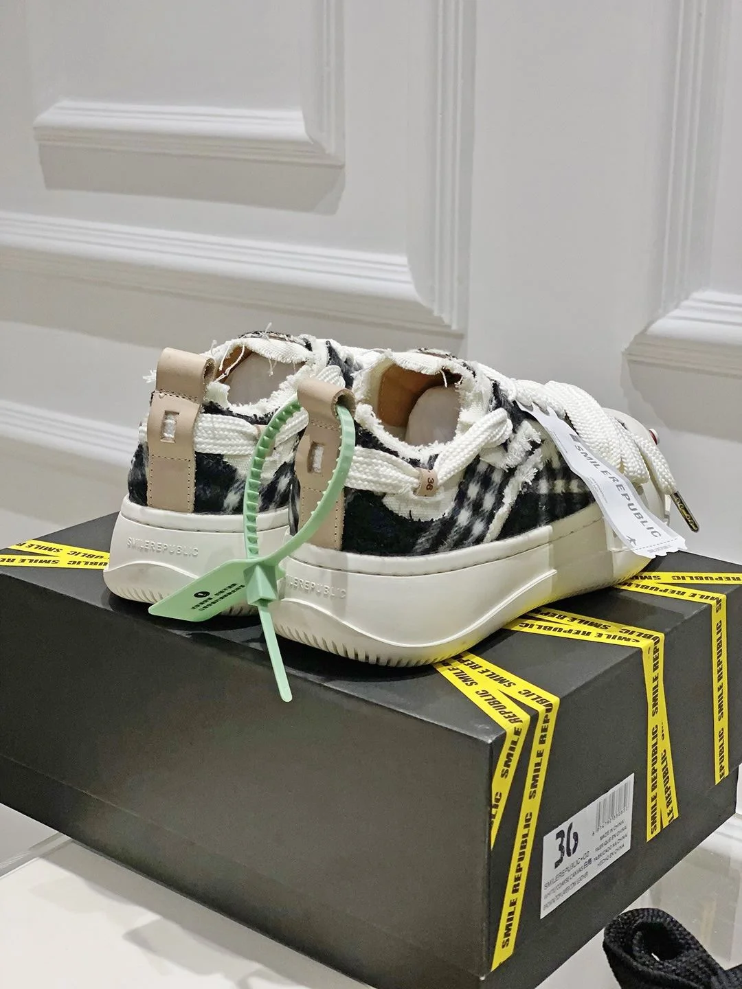 Value-priced Xvessel Shoes