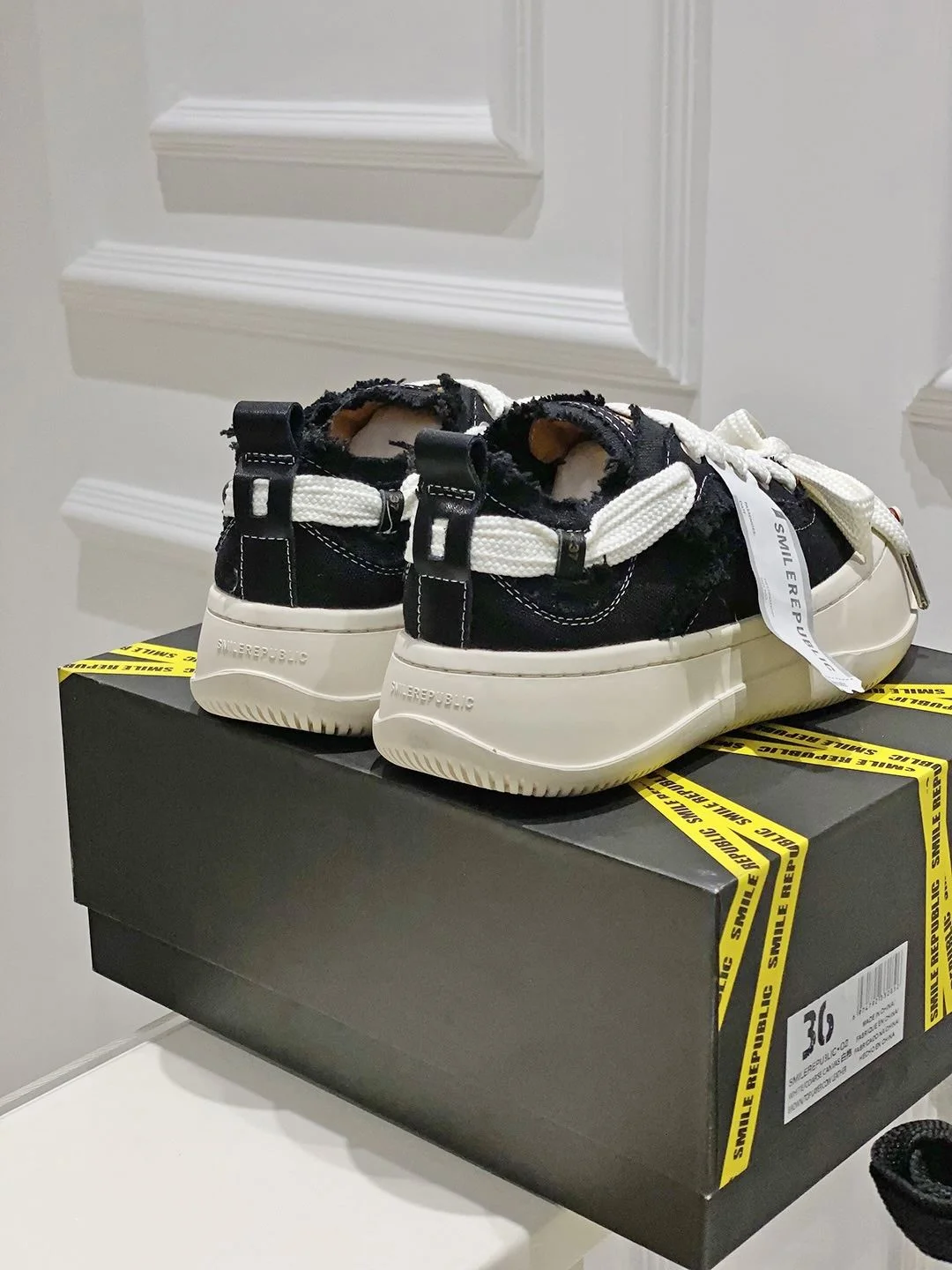 1:1 copy Xvessel Shoes