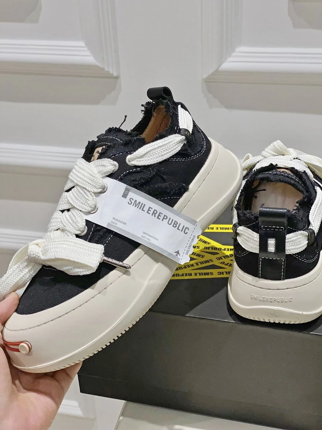 1:1 copy Xvessel Shoes