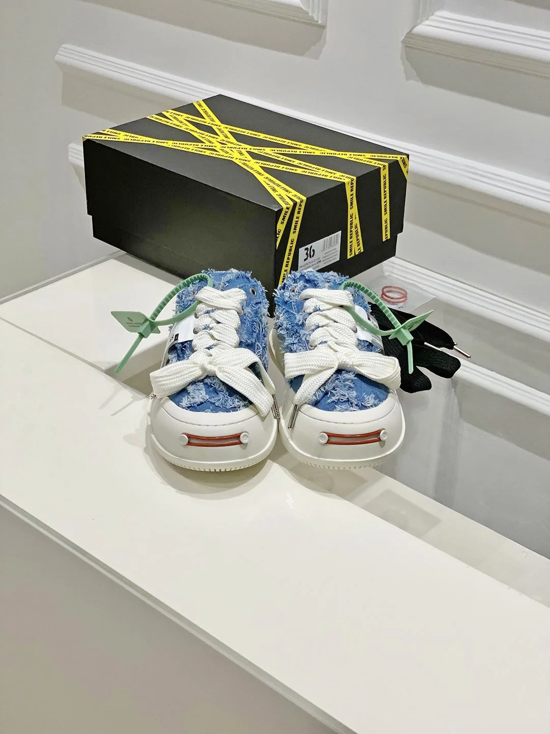 Brand-authenticated Xvessel Shoes