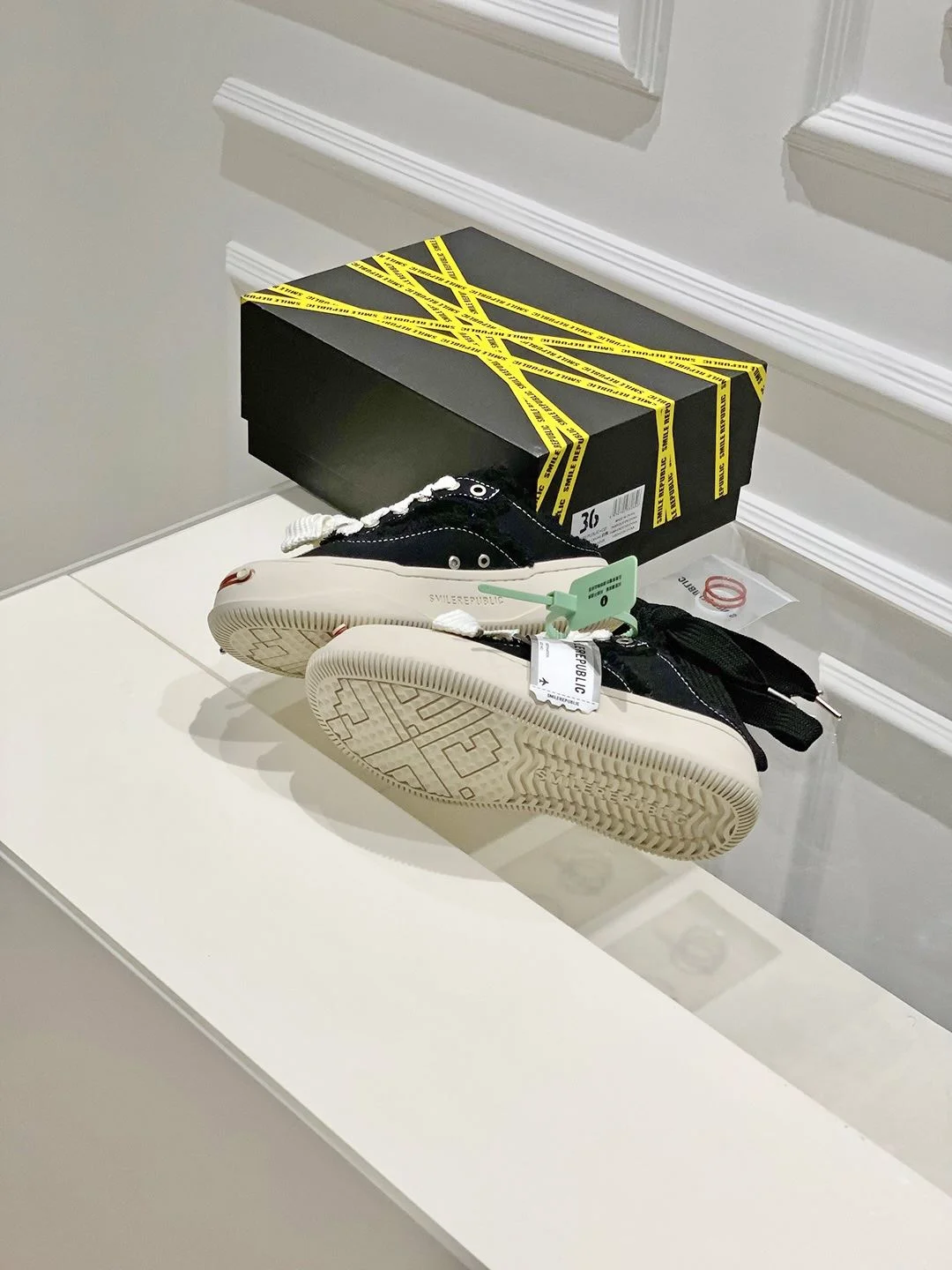 Official Xvessel Shoes