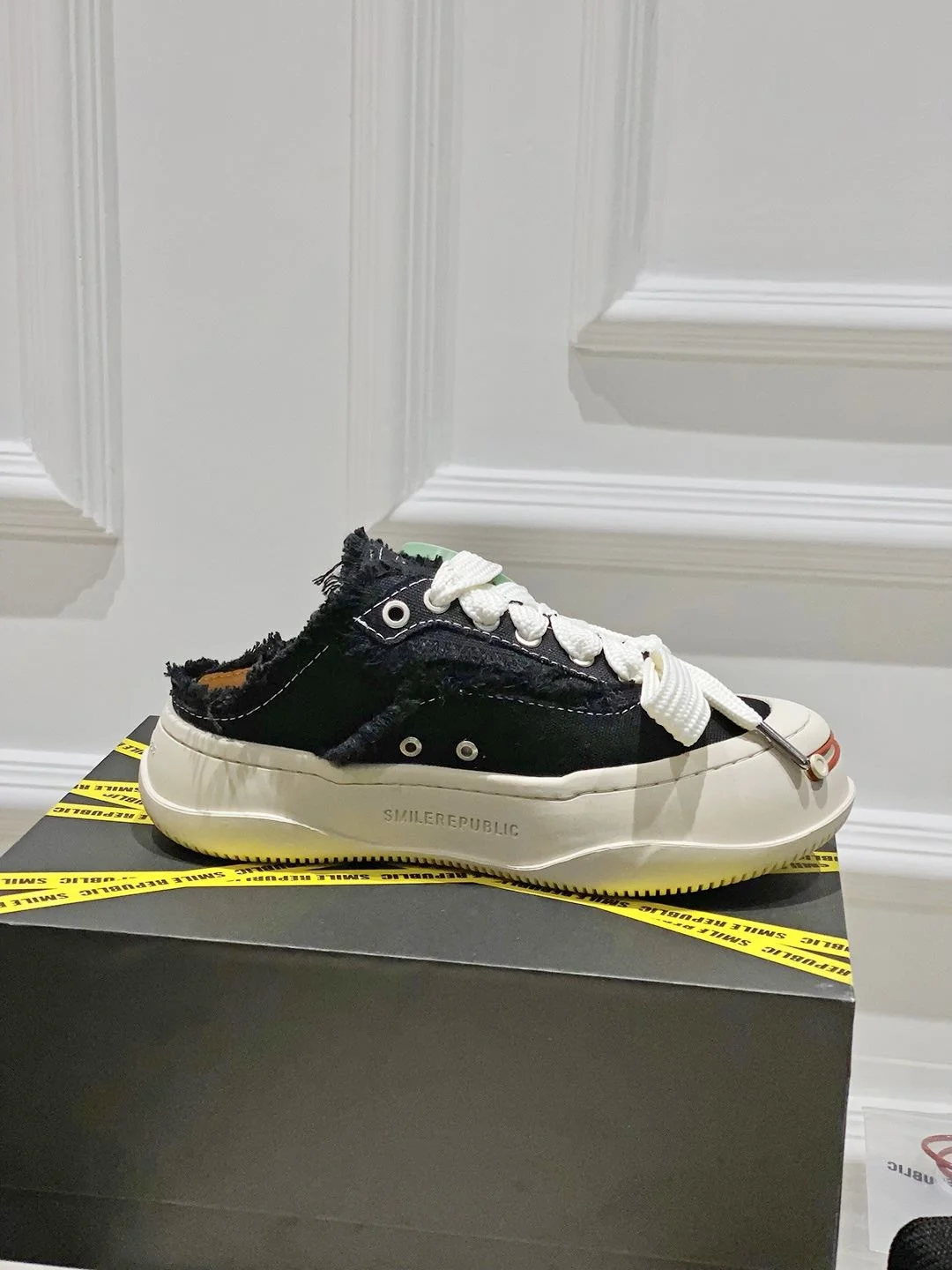 Official Xvessel Shoes