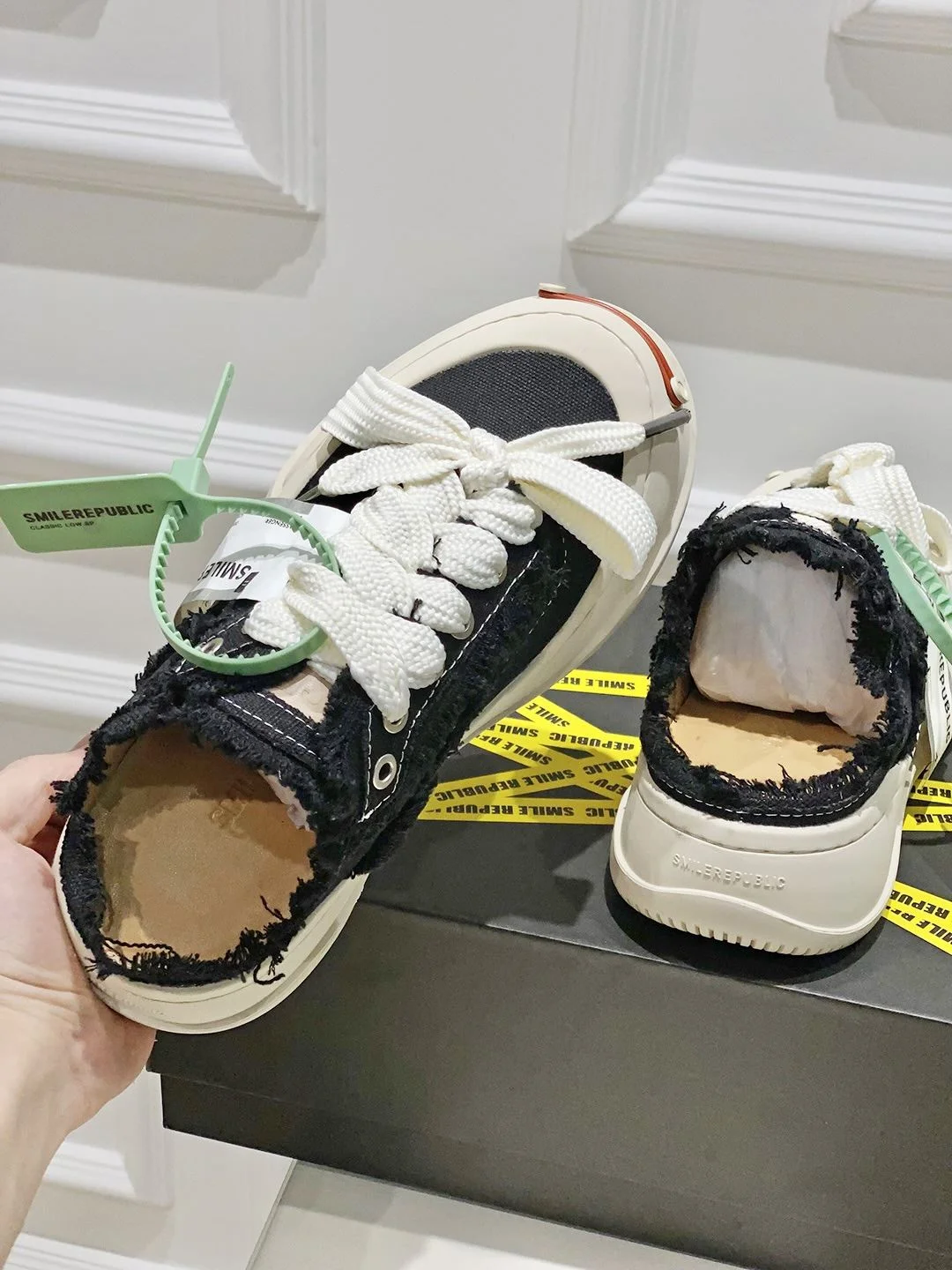 Official Xvessel Shoes