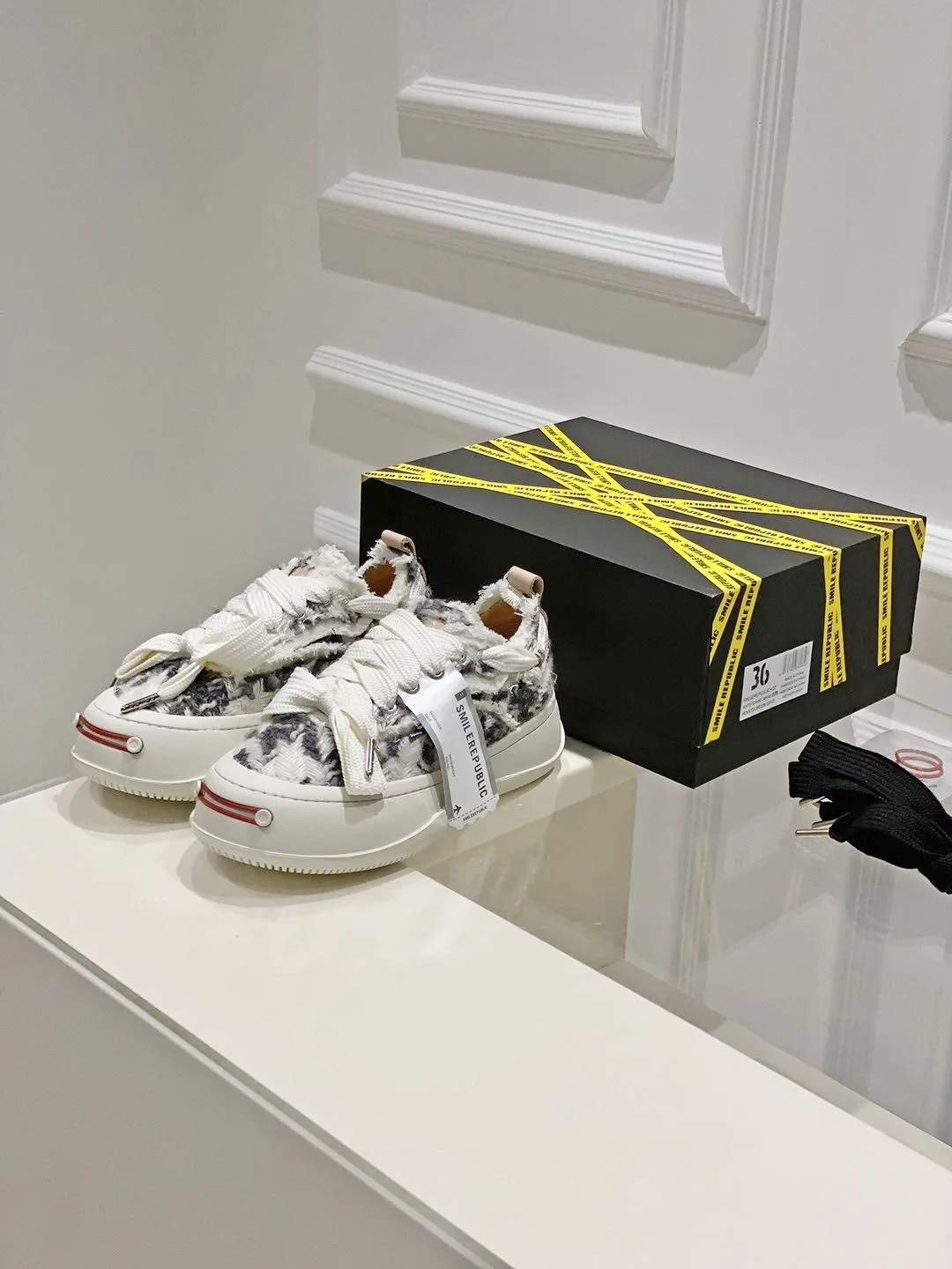 OEM Xvessel Shoes