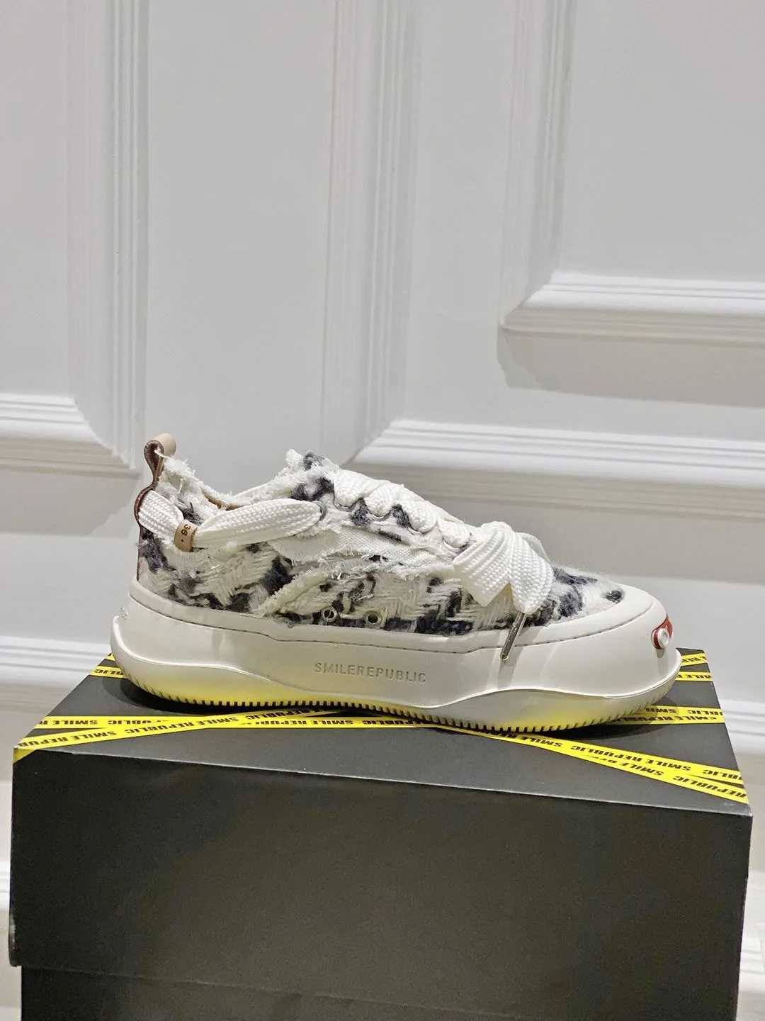OEM Xvessel Shoes