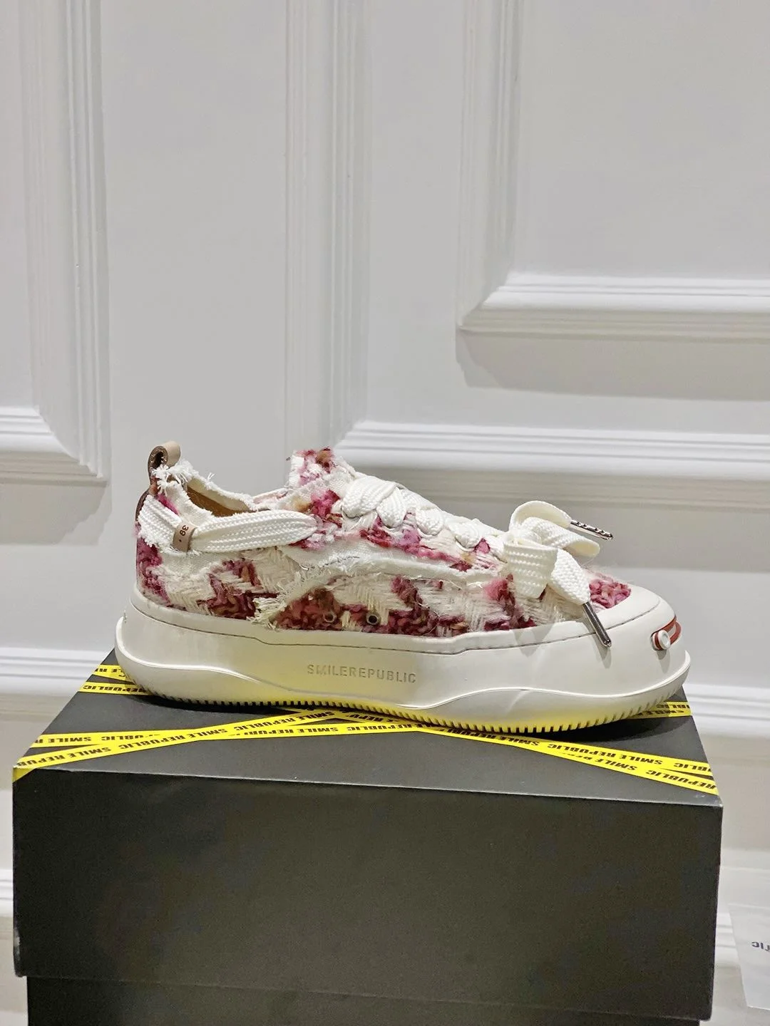 Reasonably priced Xvessel Shoes