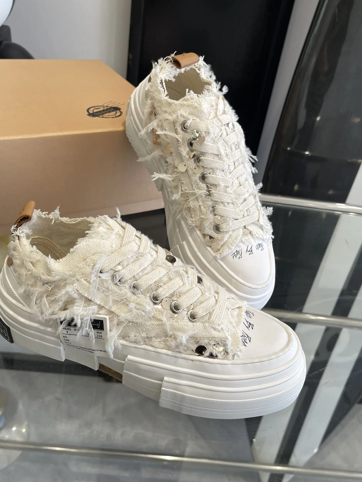 Budget-friendly Xvessel Shoes