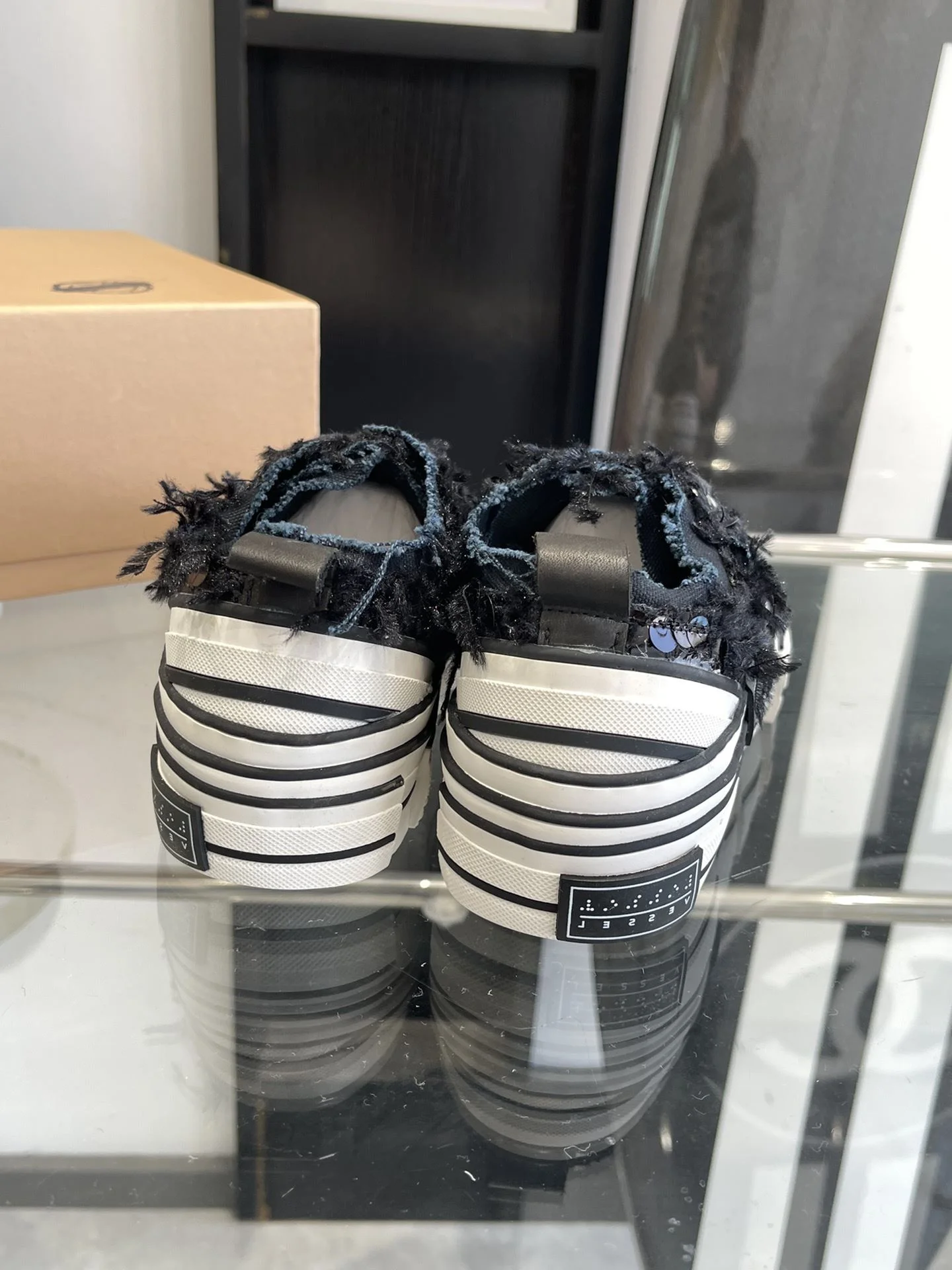 High fidelity Xvessel Shoes