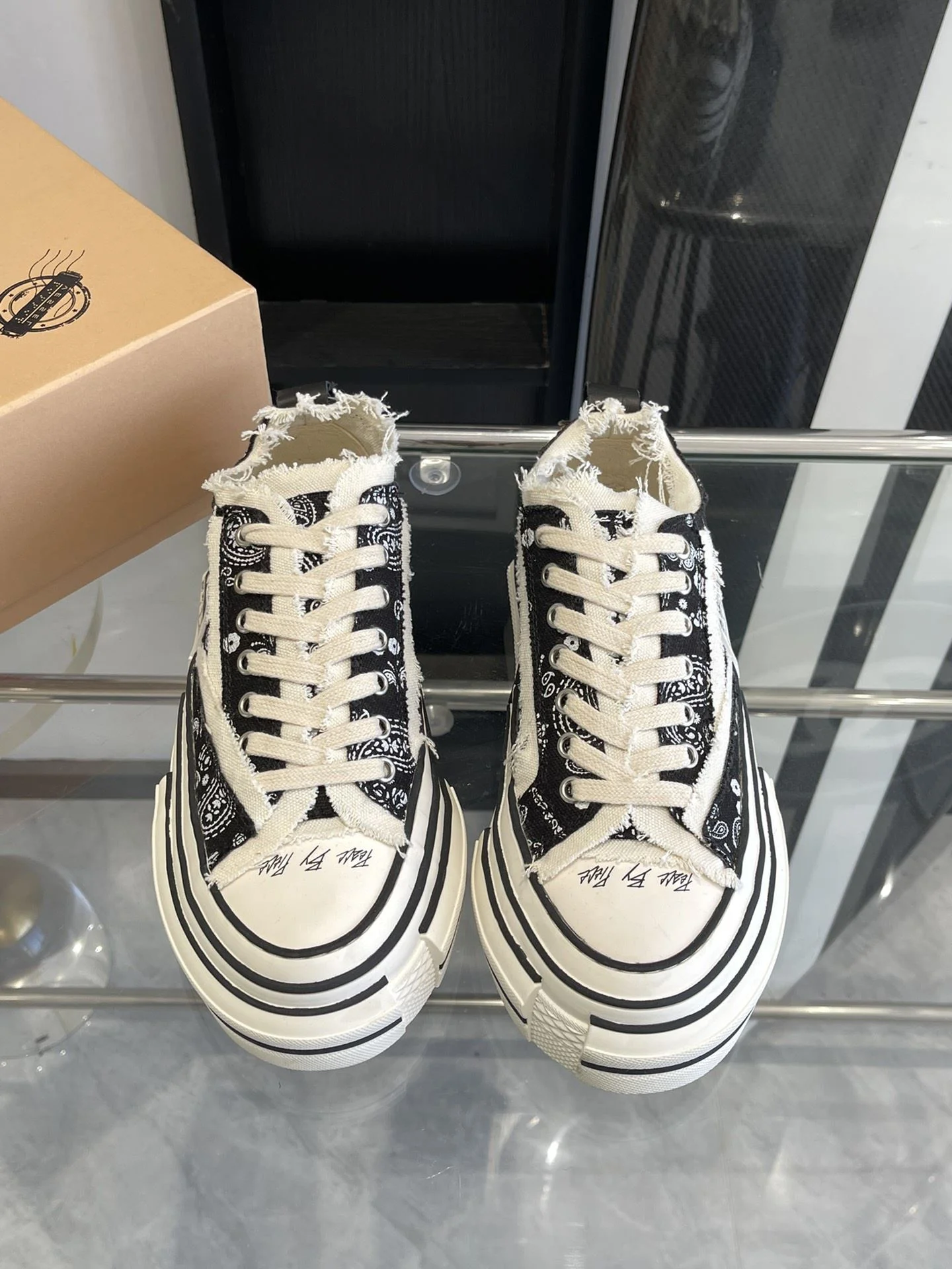Xvessel Shoes