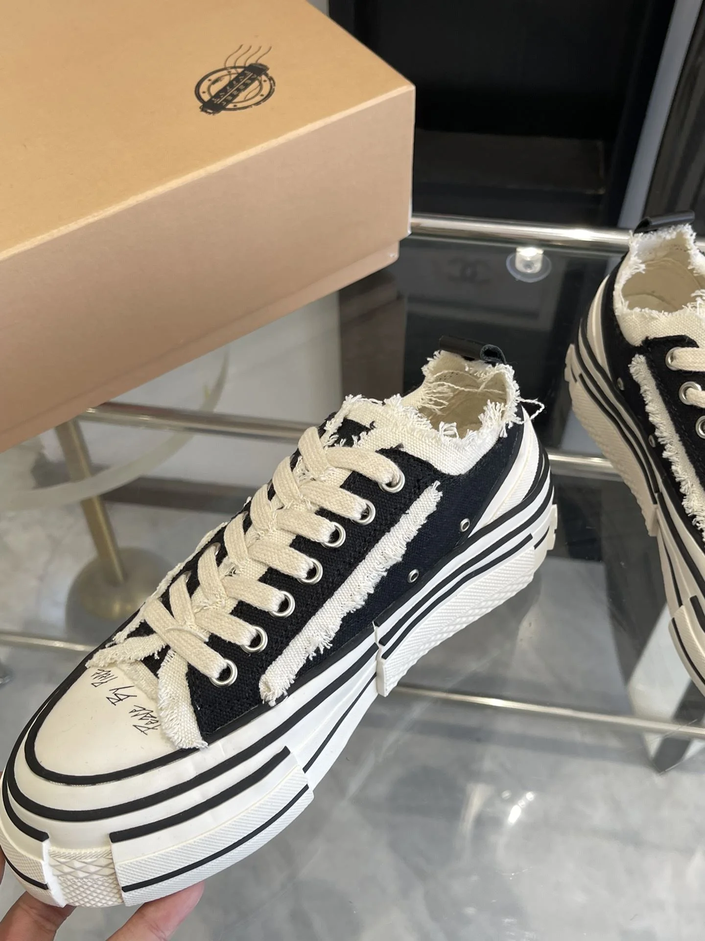 Affordable Xvessel Shoes