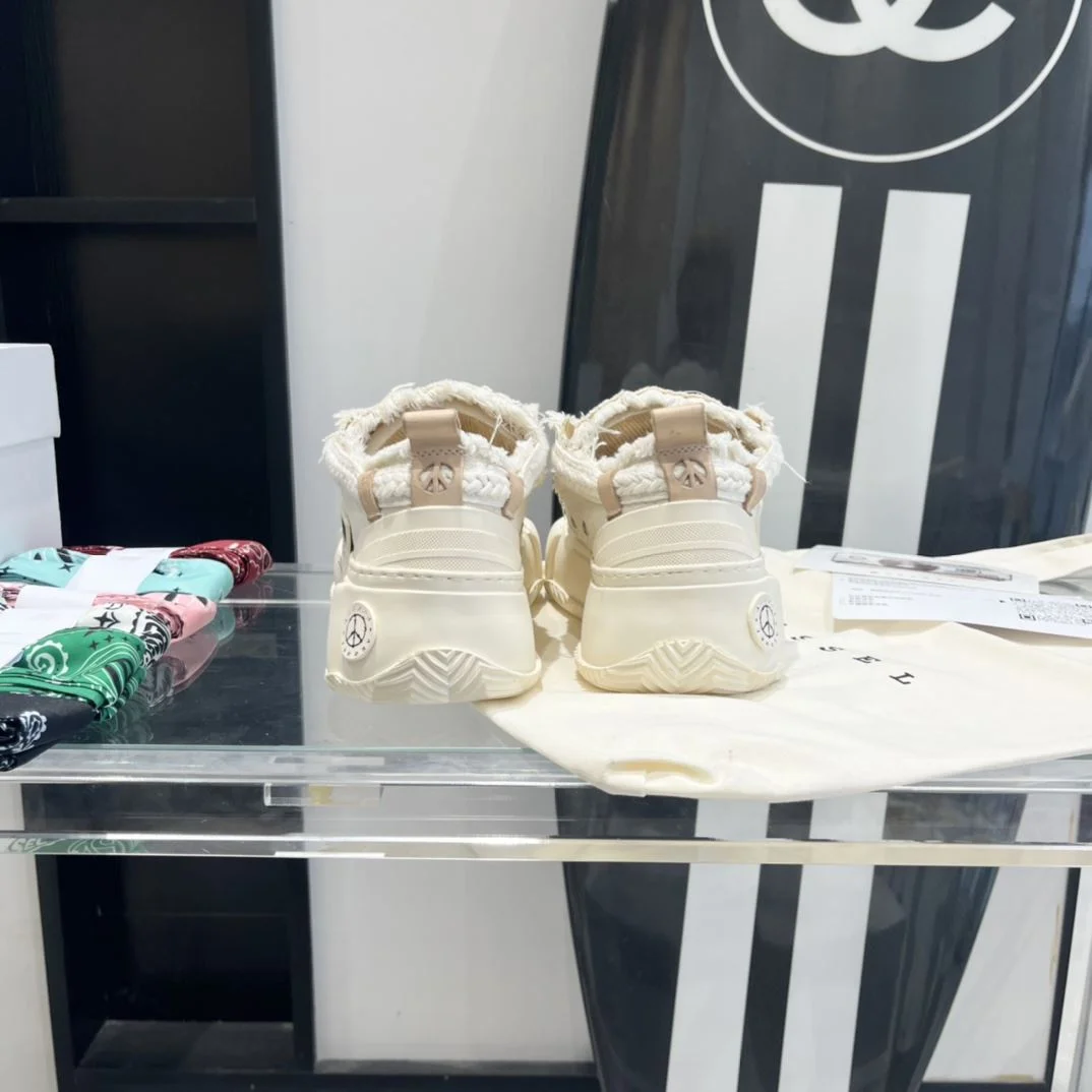 High fidelity Xvessel Shoes