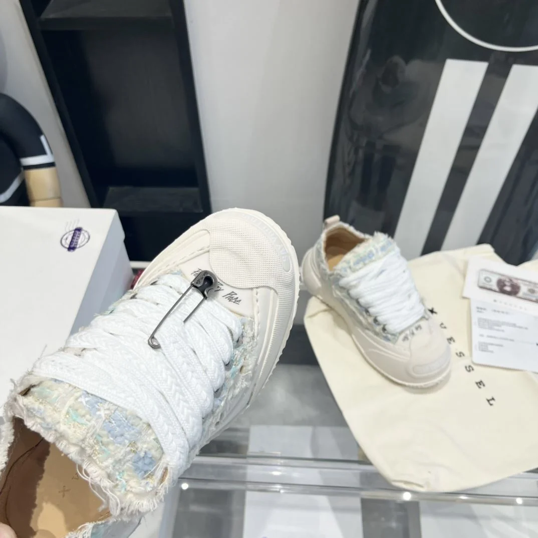 Low-cost Xvessel Shoes