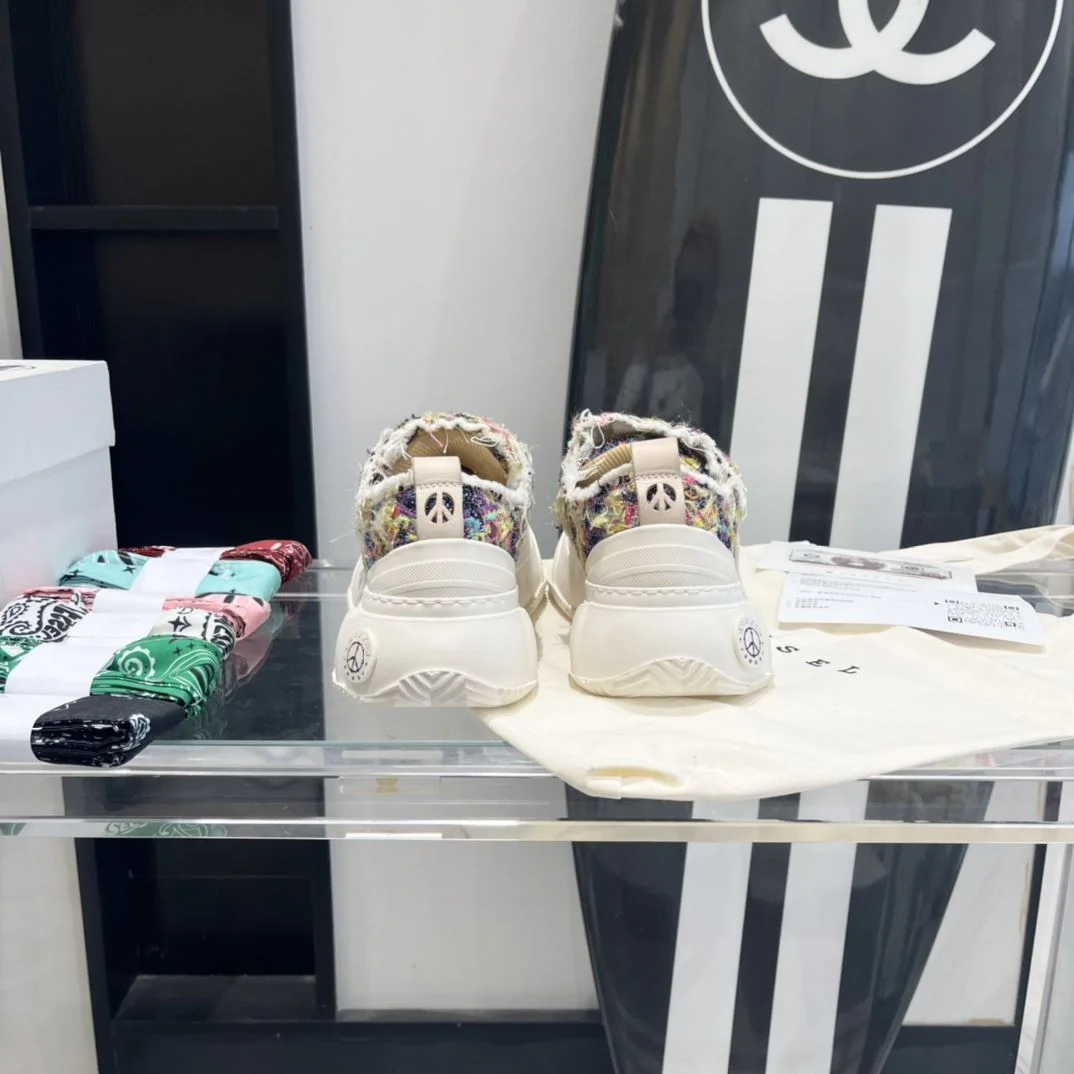 Exact replica Xvessel Shoes