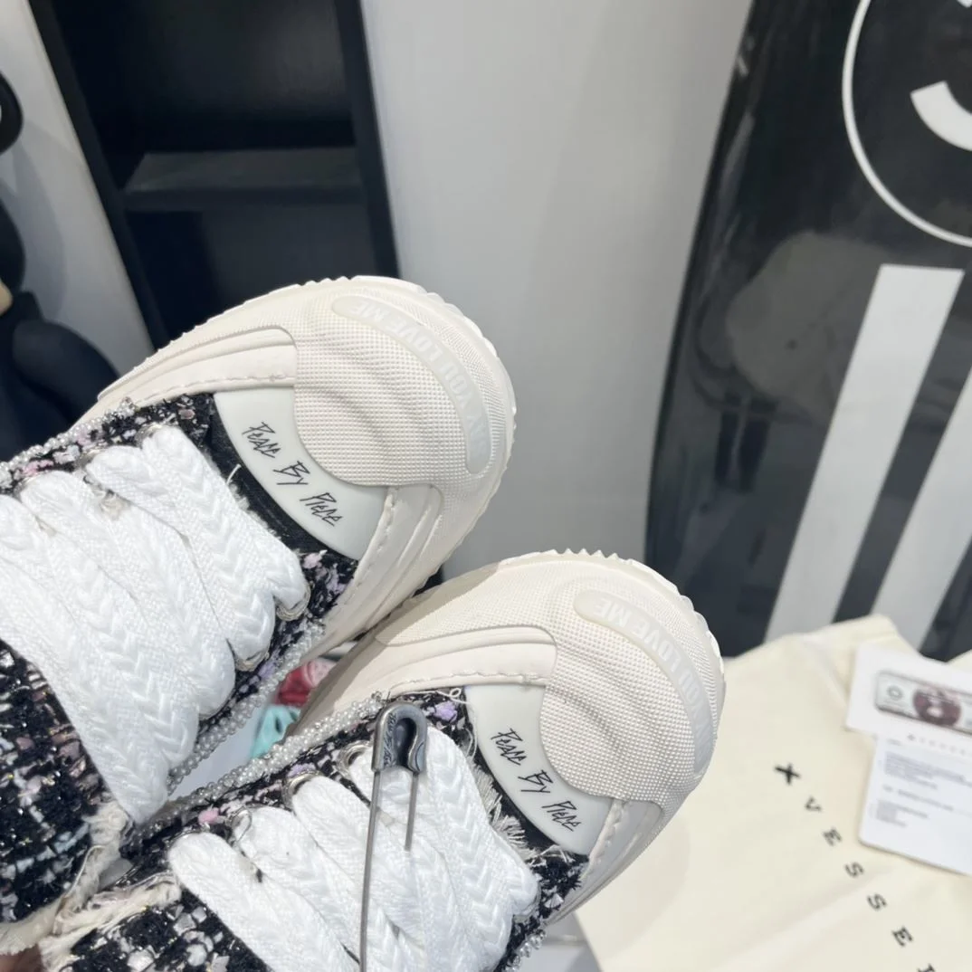 Low-cost Xvessel Shoes