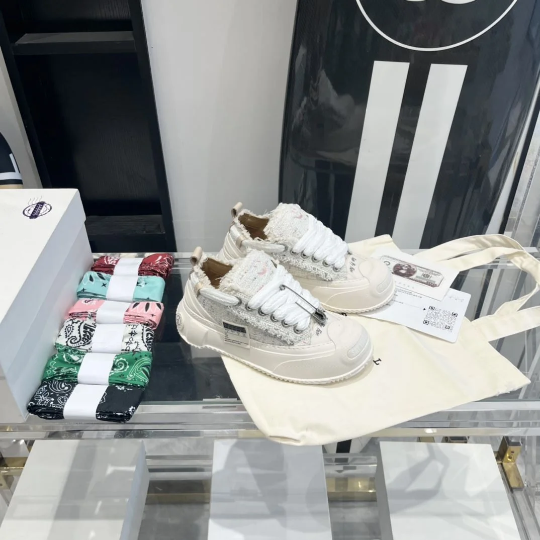 Discounted Xvessel Shoes