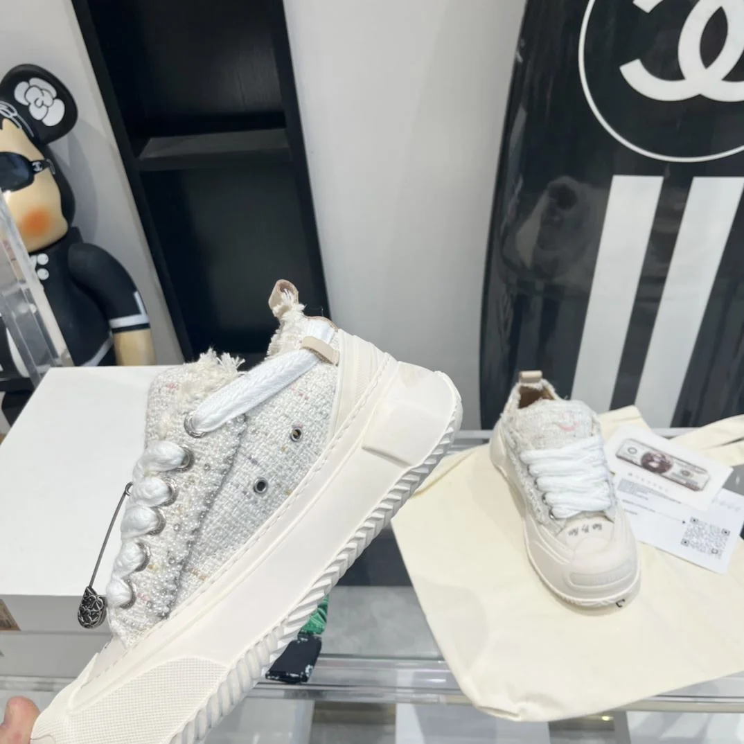 Discounted Xvessel Shoes