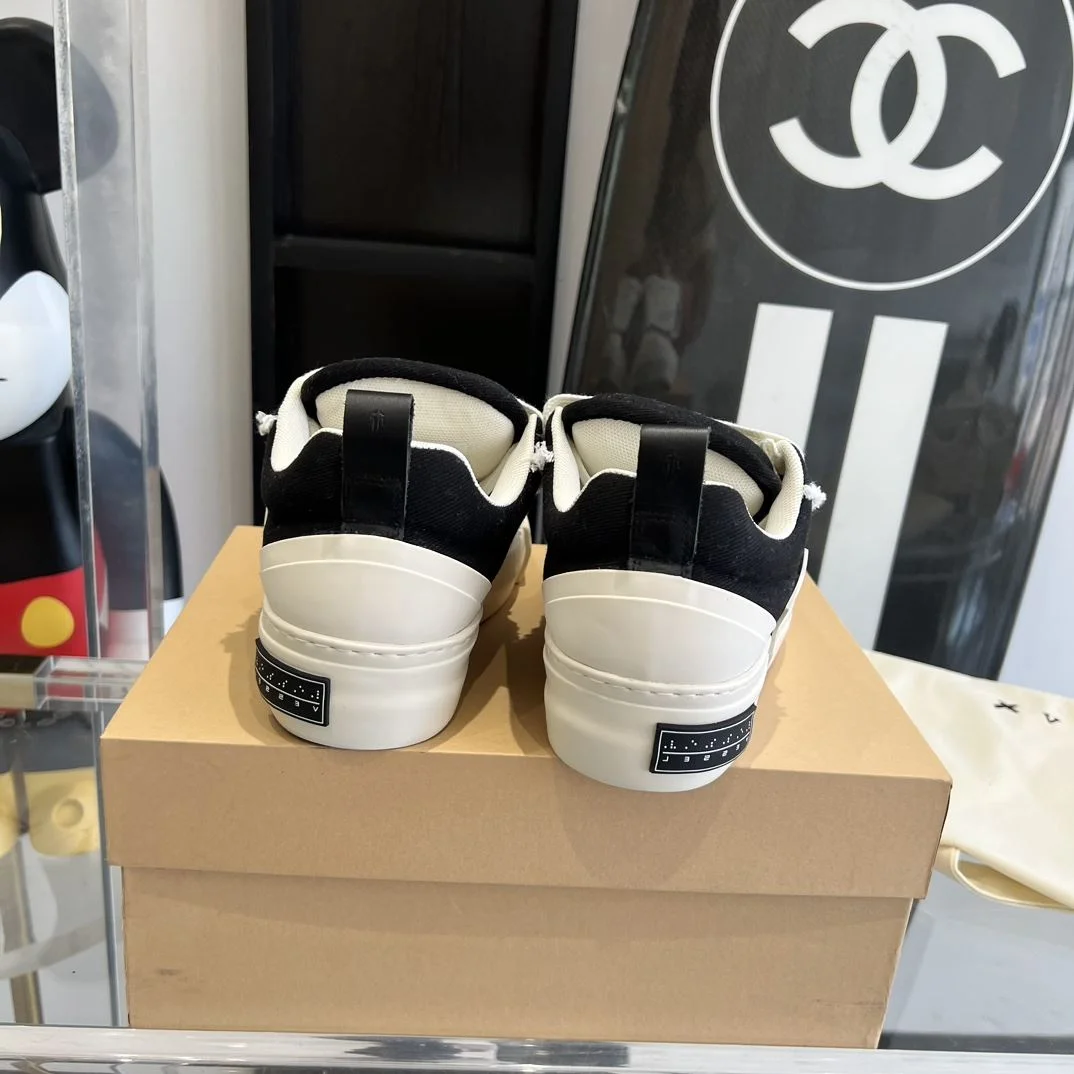 1:1 copy Xvessel Shoes