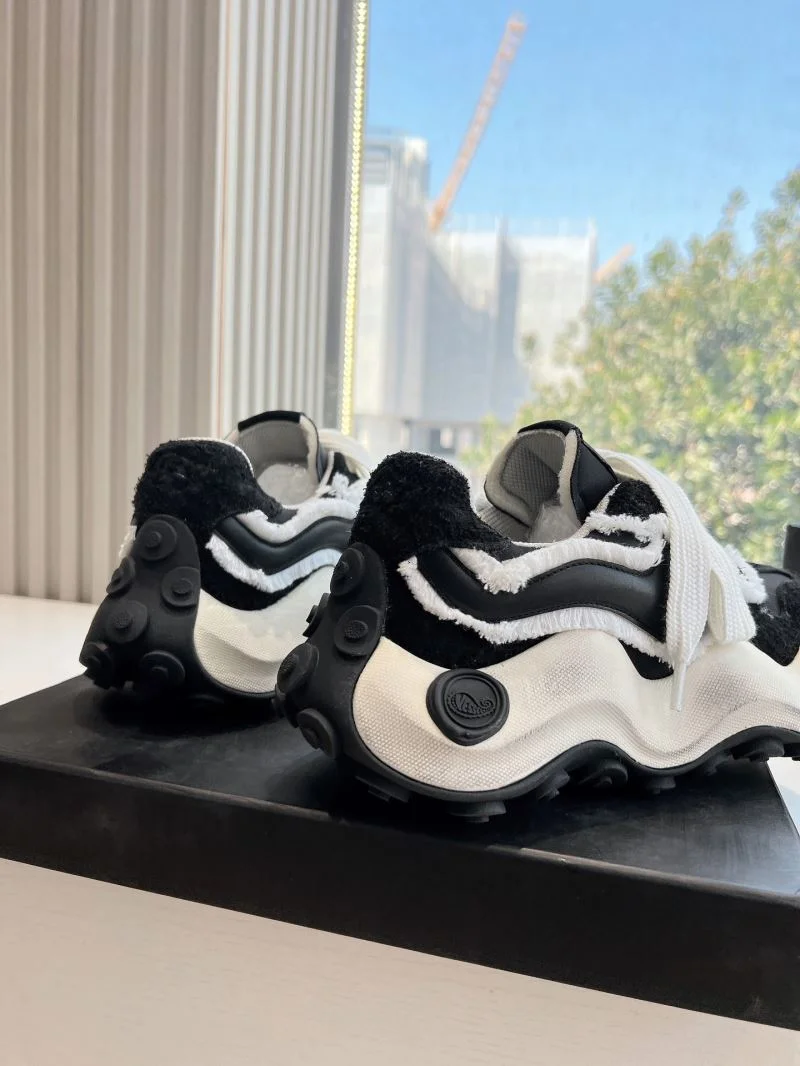 Budget-friendly Xvessel Shoes