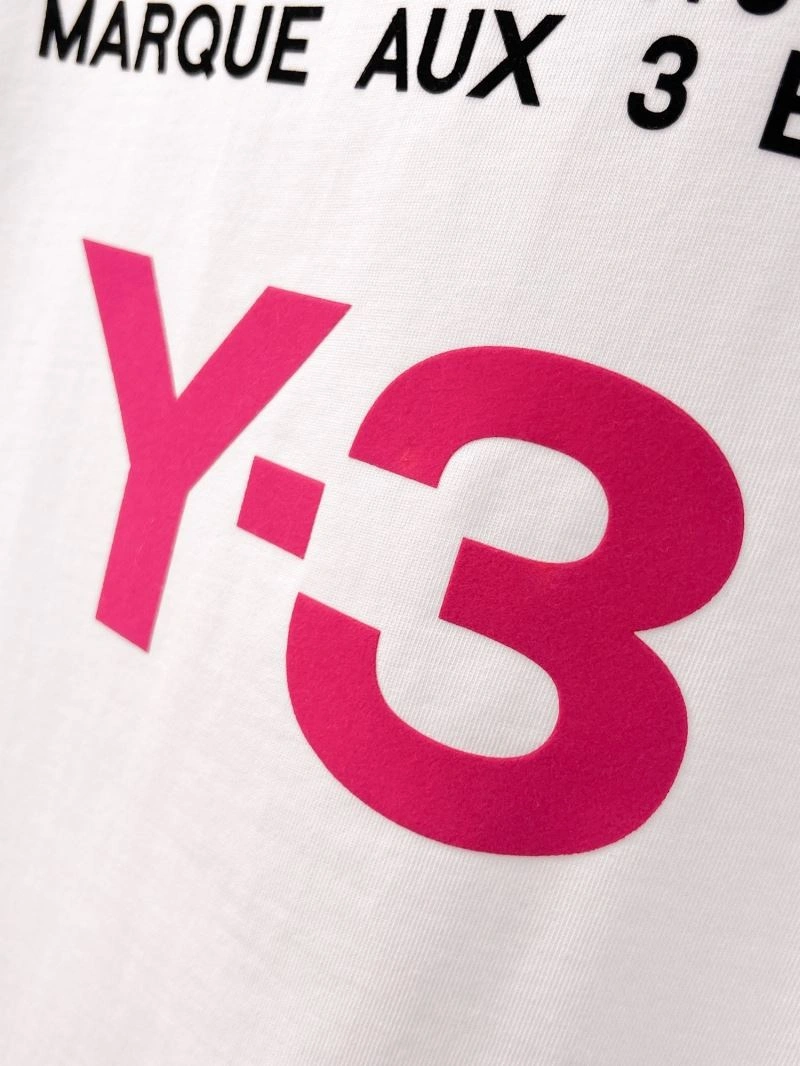 Accurate model Y-3 T-Shirts