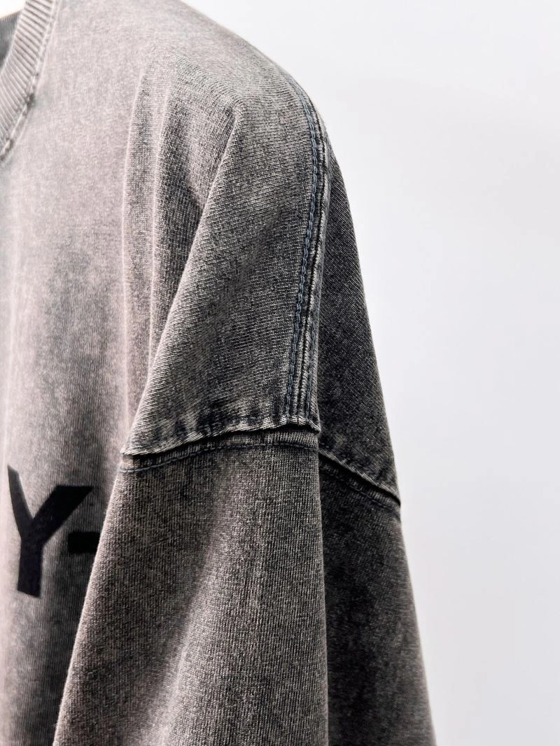 Indistinguishable Y-3 T-Shirts