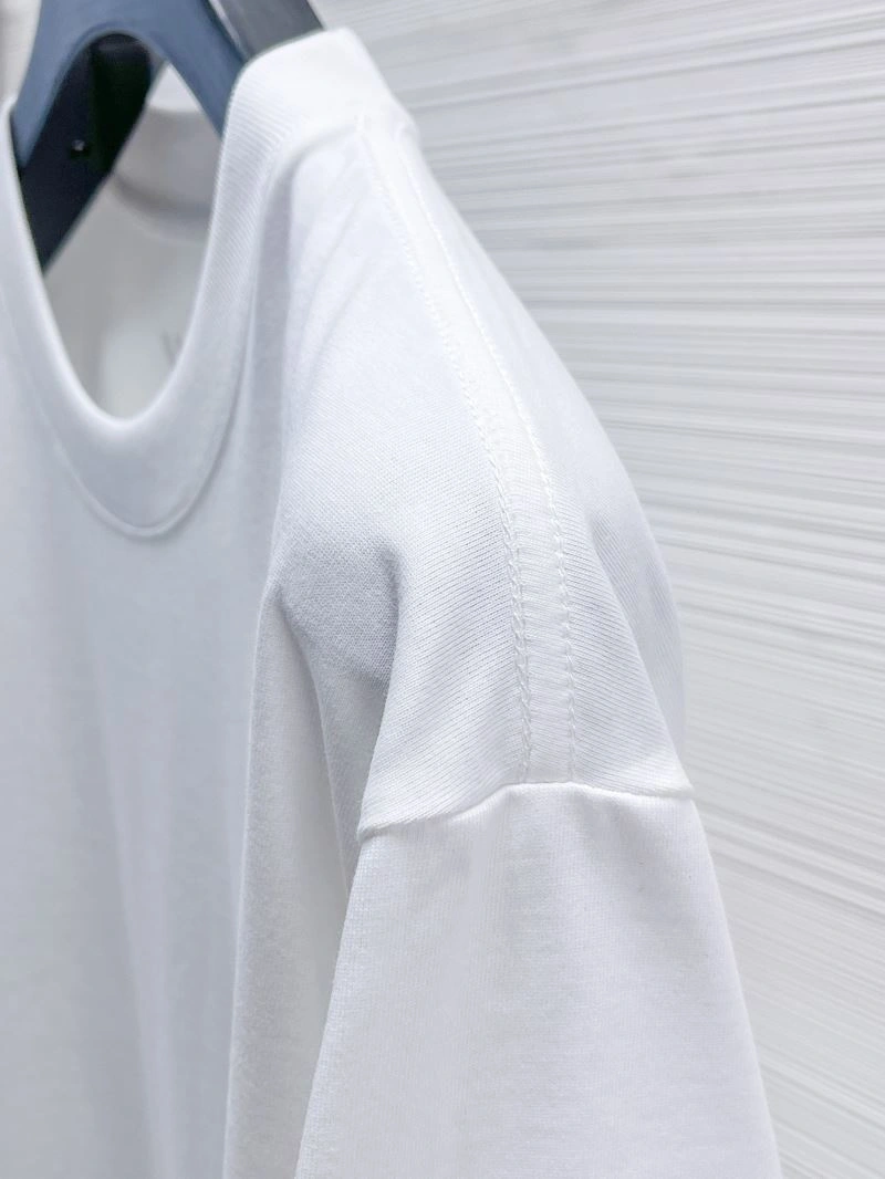 Indistinguishable Y-3 T-Shirts