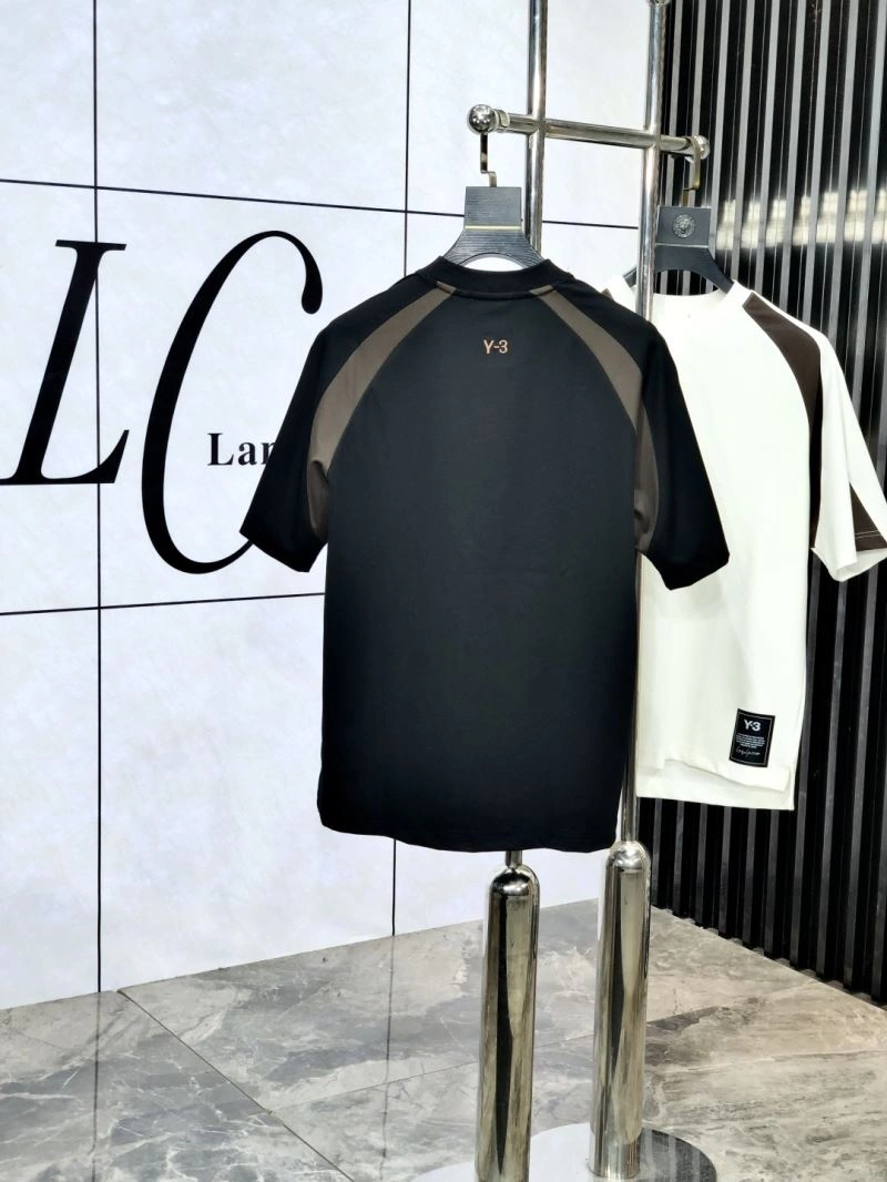 Low-cost Y-3 T-Shirts