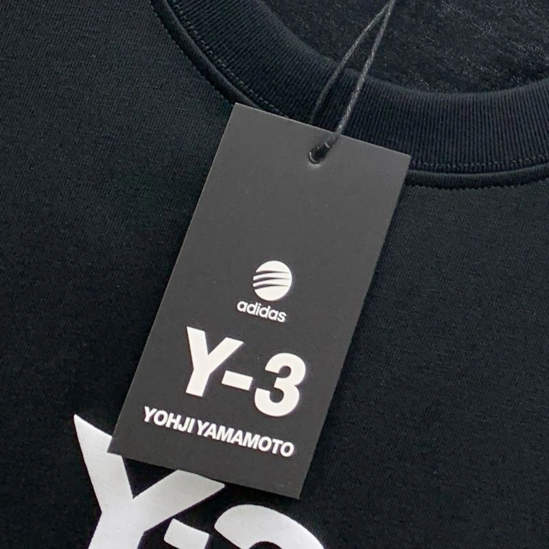Accurate model Y-3 T-Shirts