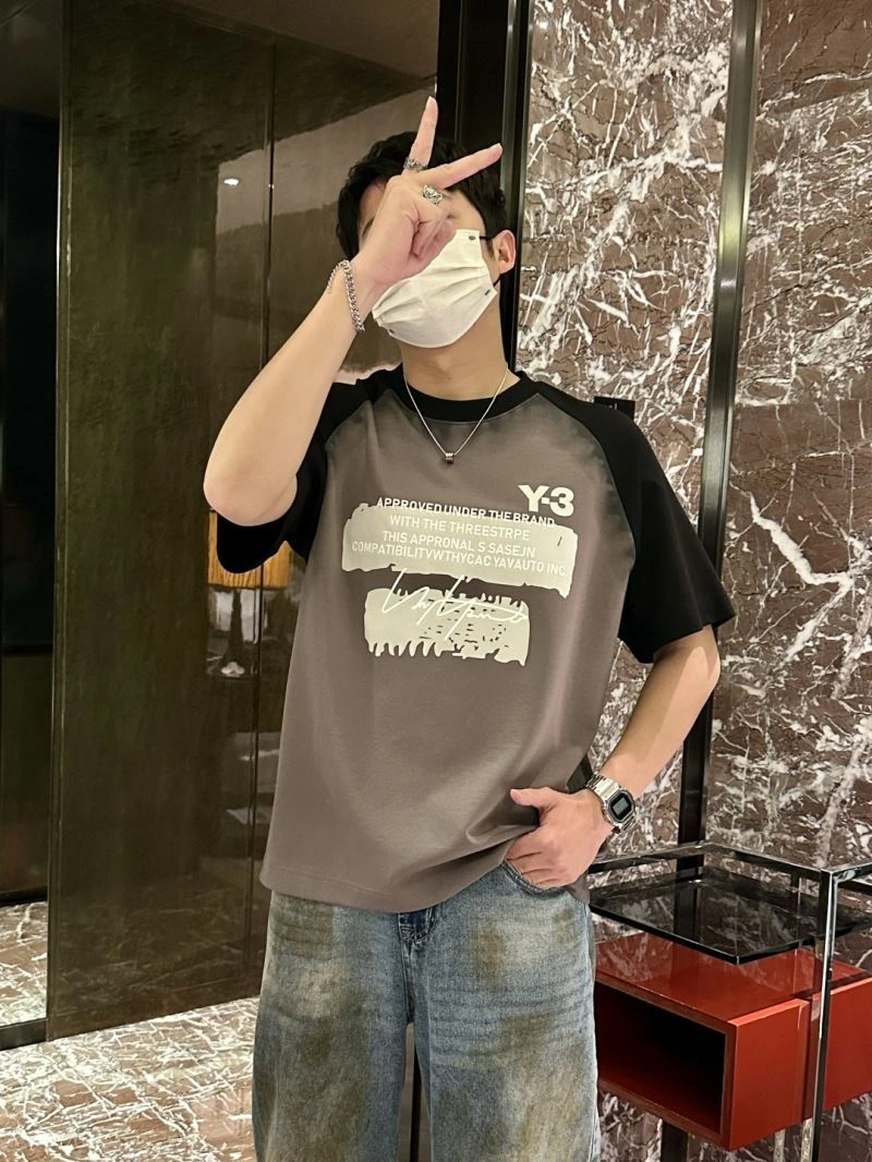Precise copy Y-3 T-Shirts