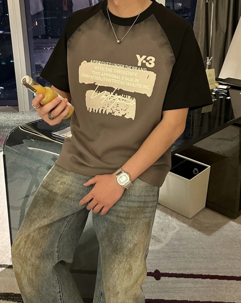 Precise copy Y-3 T-Shirts