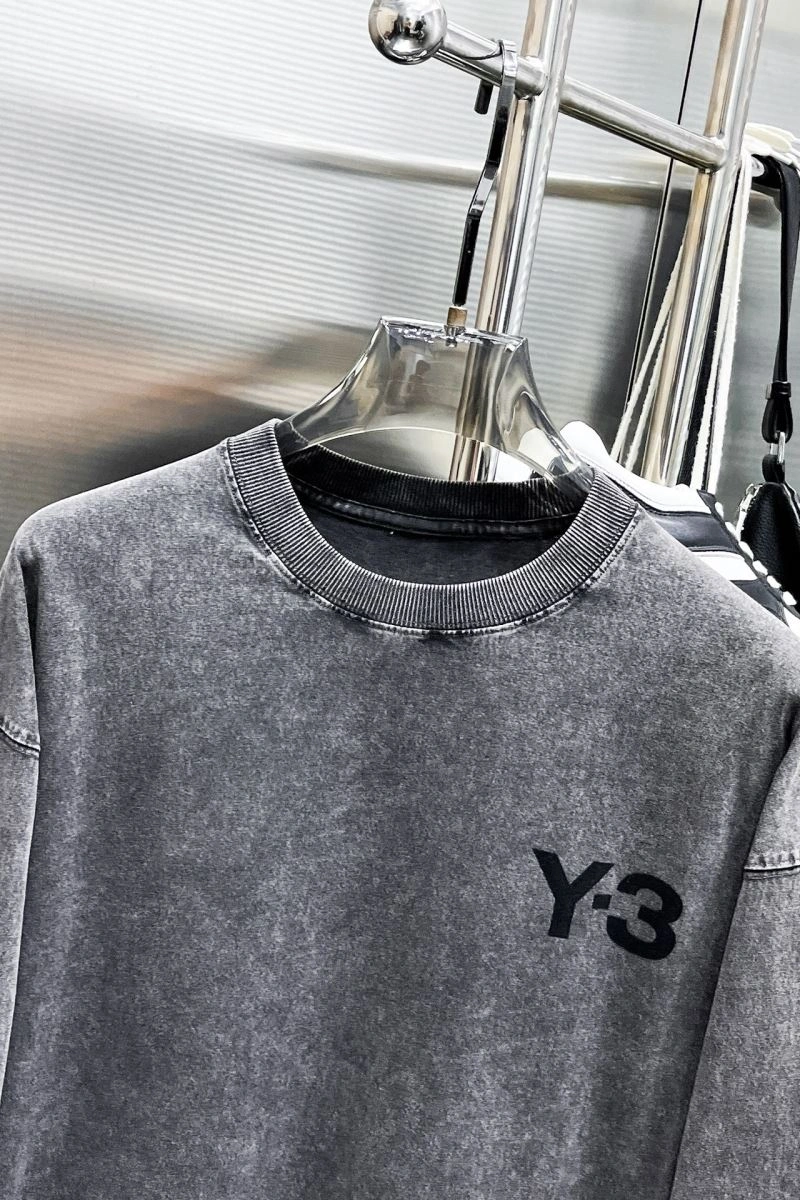 Precise copy Y-3 T-Shirts