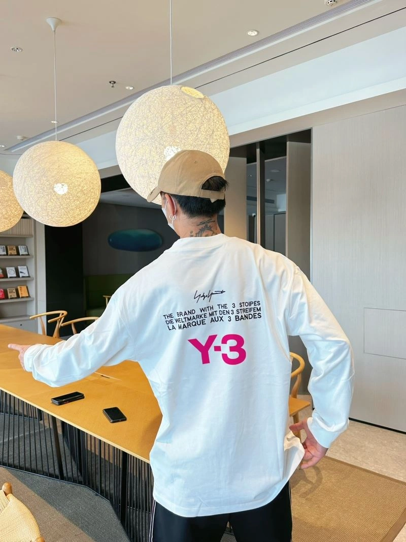 Brand-original Y-3 T-Shirts