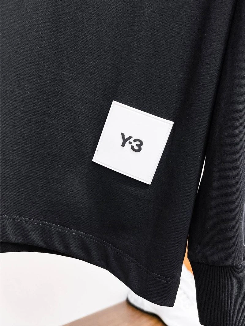 Bargain Y-3 T-Shirts
