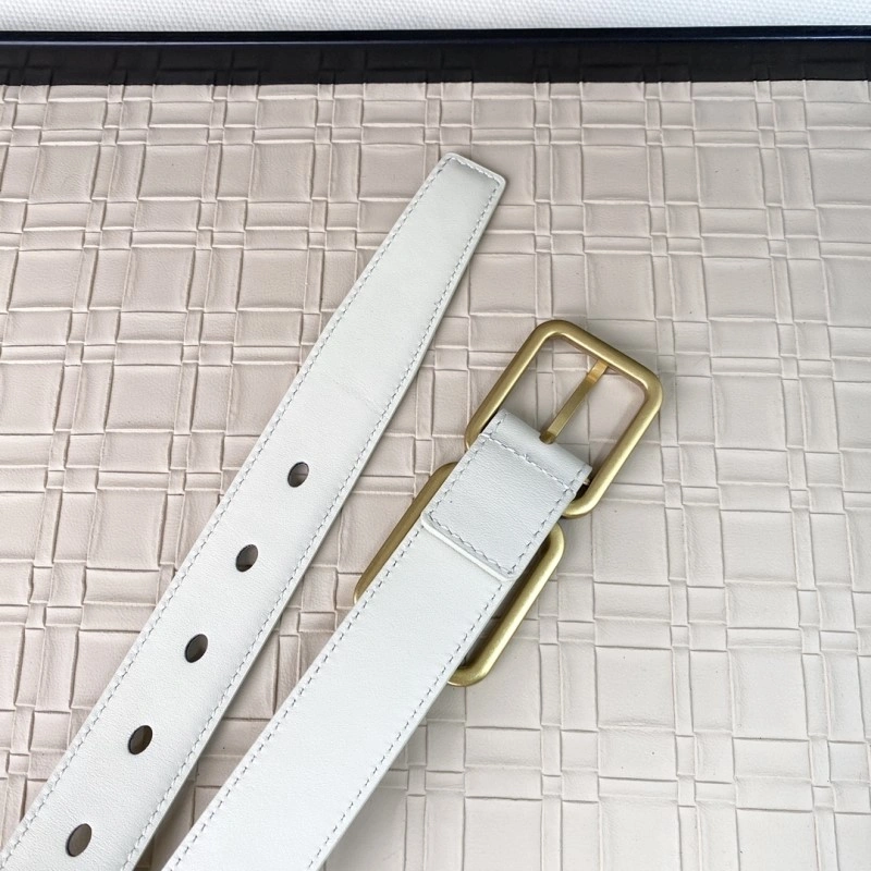 Cut-rate YSL Belts