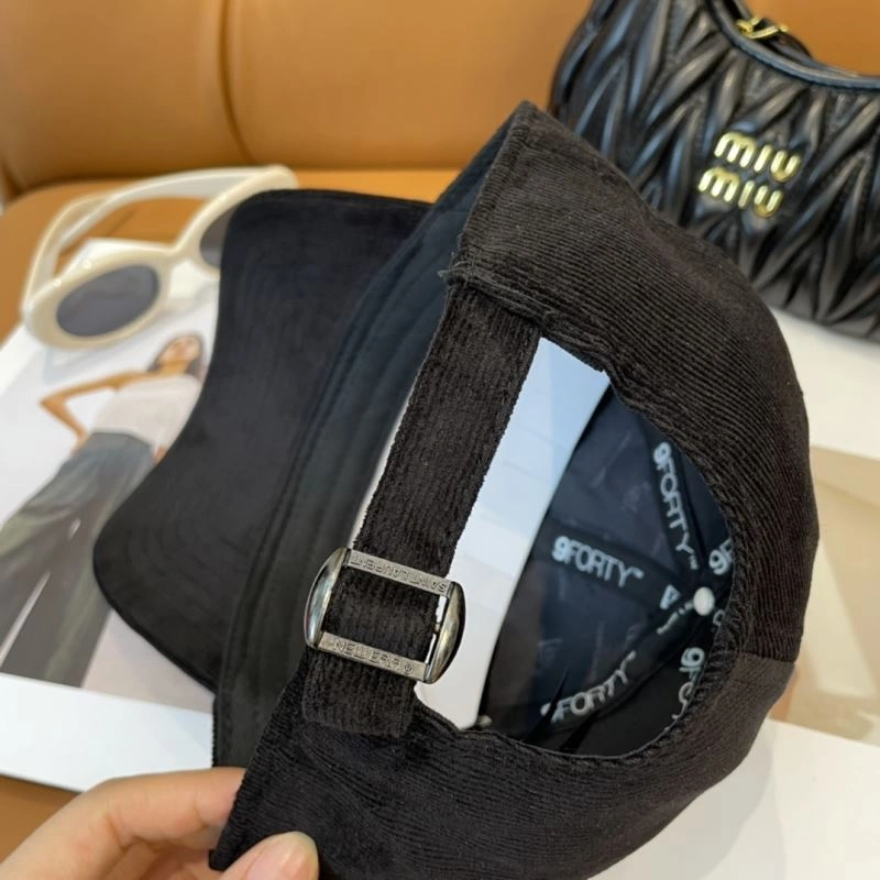 Accurate model YSL Caps