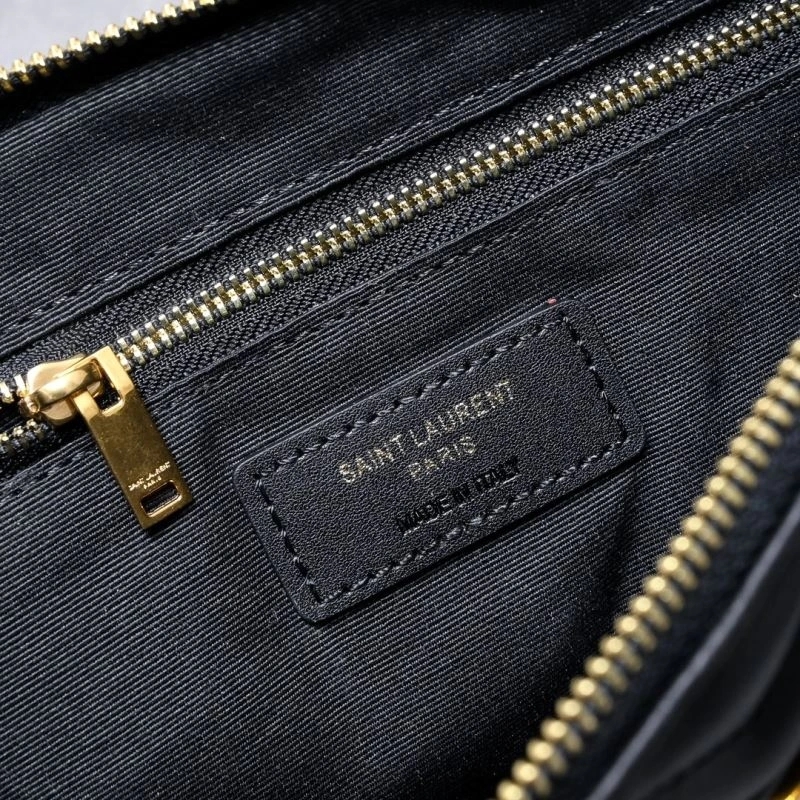 High accuracy YSL Clutch Bags