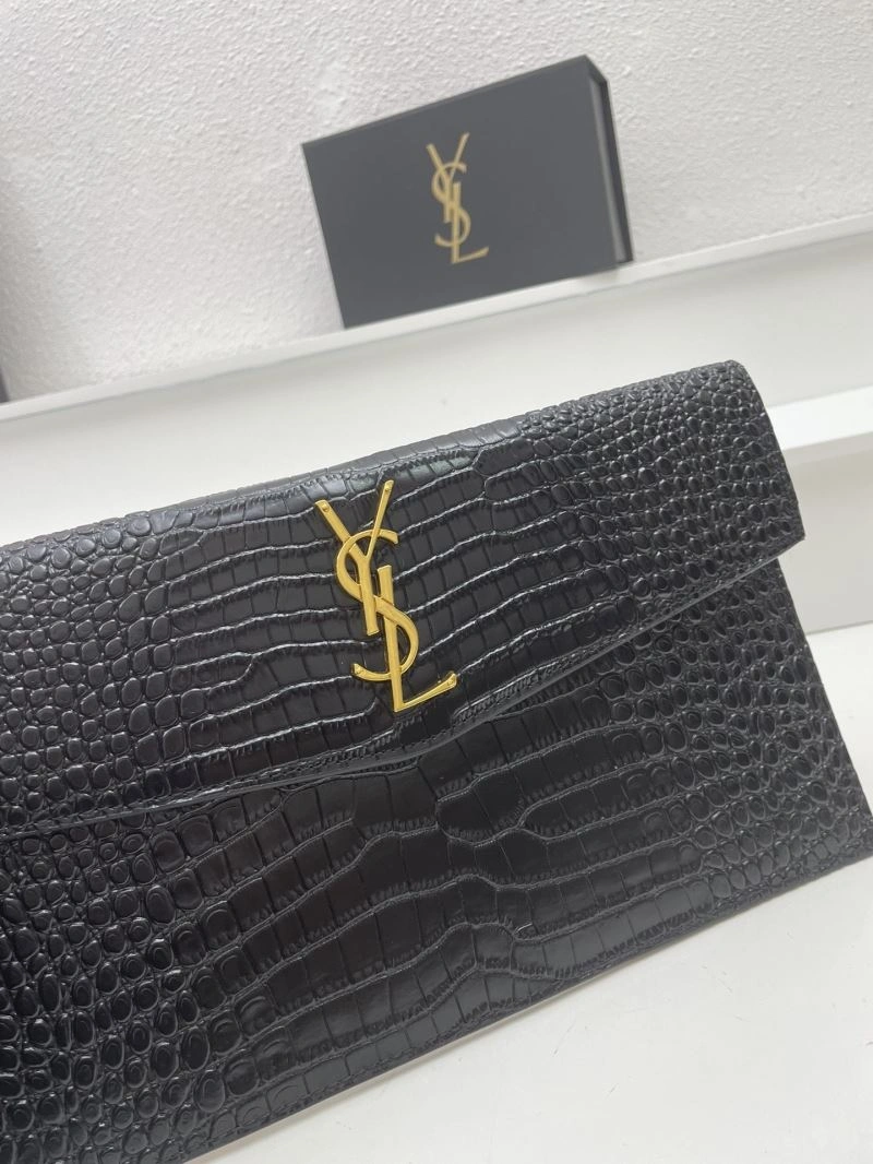 Cut-rate YSL Clutch Bags