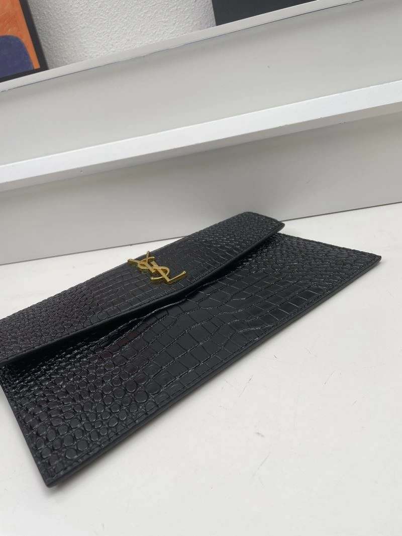 Cut-rate YSL Clutch Bags