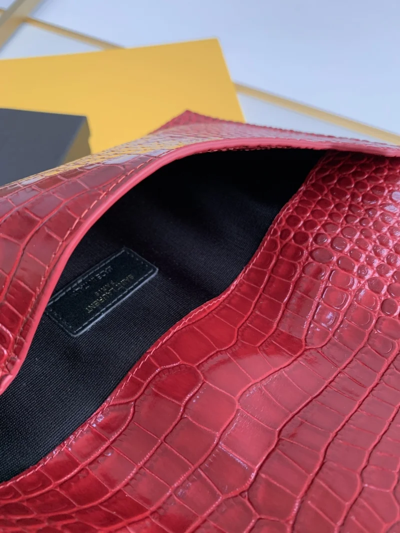 High accuracy YSL Clutch Bags