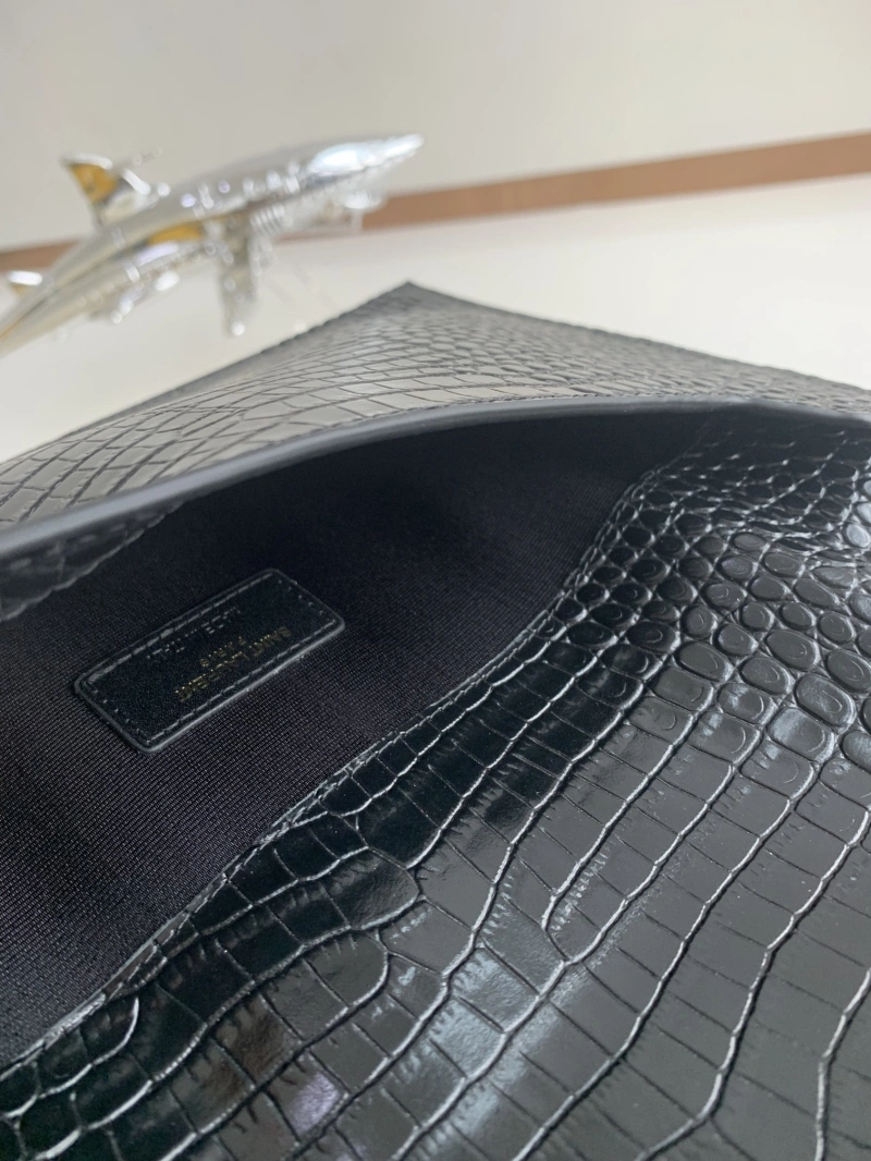 Accurate model YSL Clutch Bags