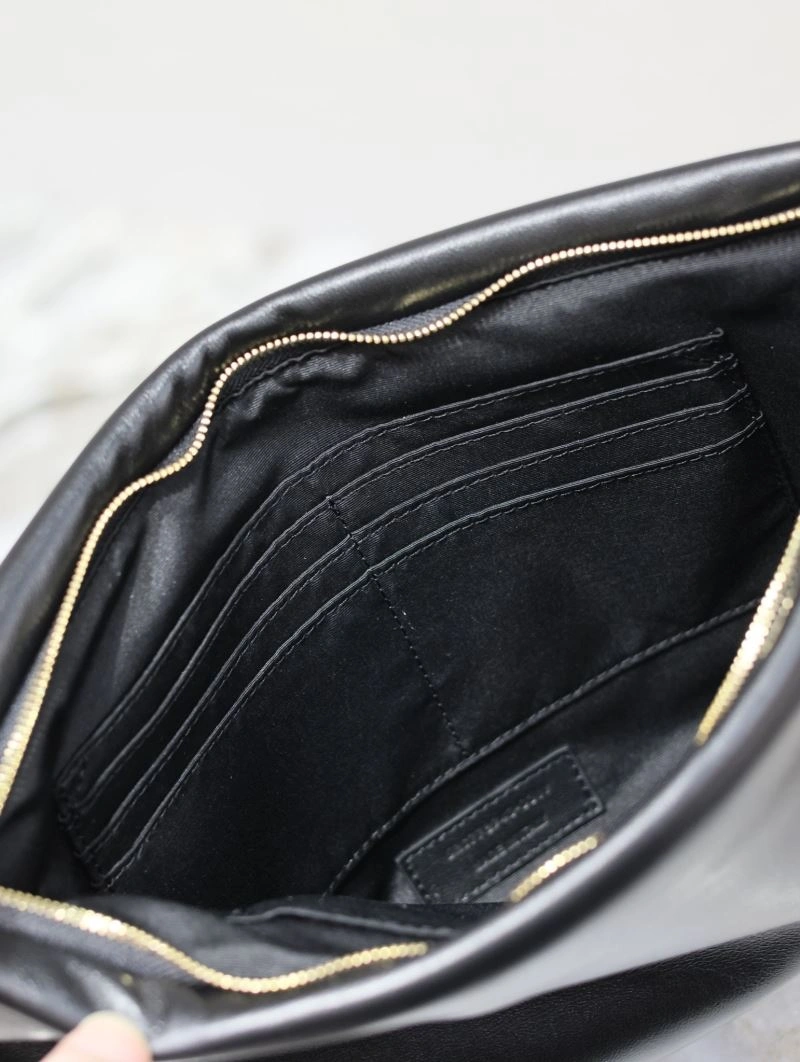 Cut-rate YSL Clutch Bags
