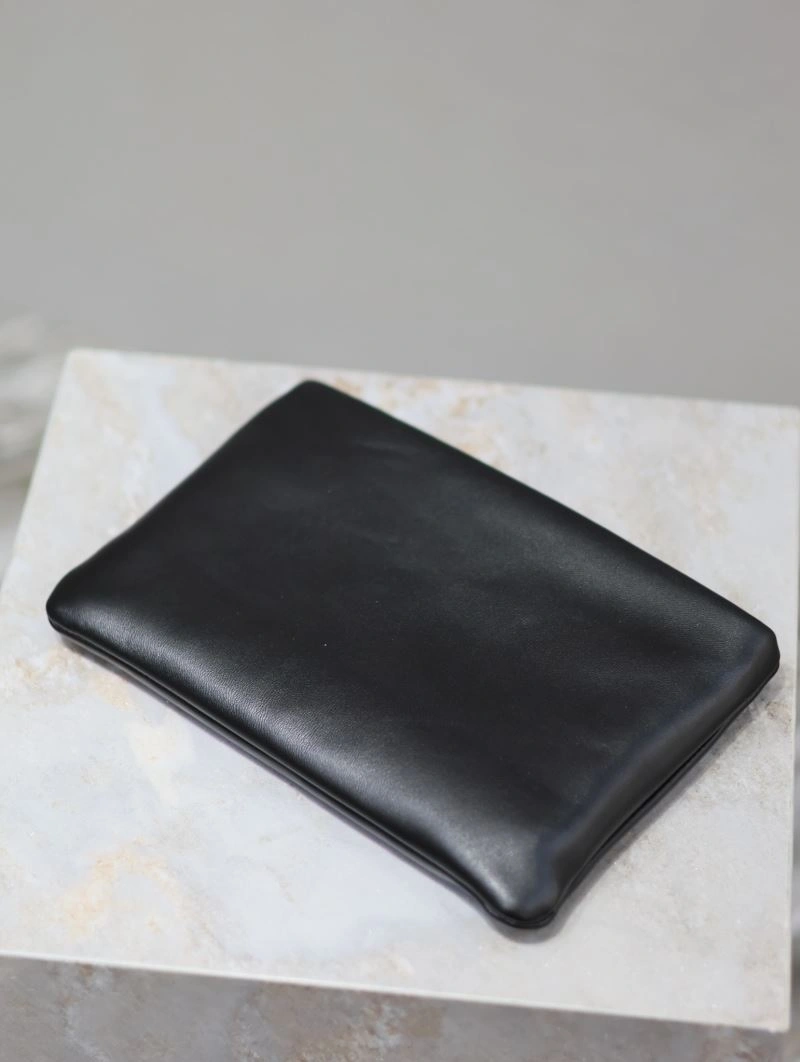 Inexpensive YSL Clutch Bags