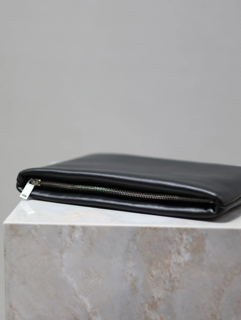Inexpensive YSL Clutch Bags